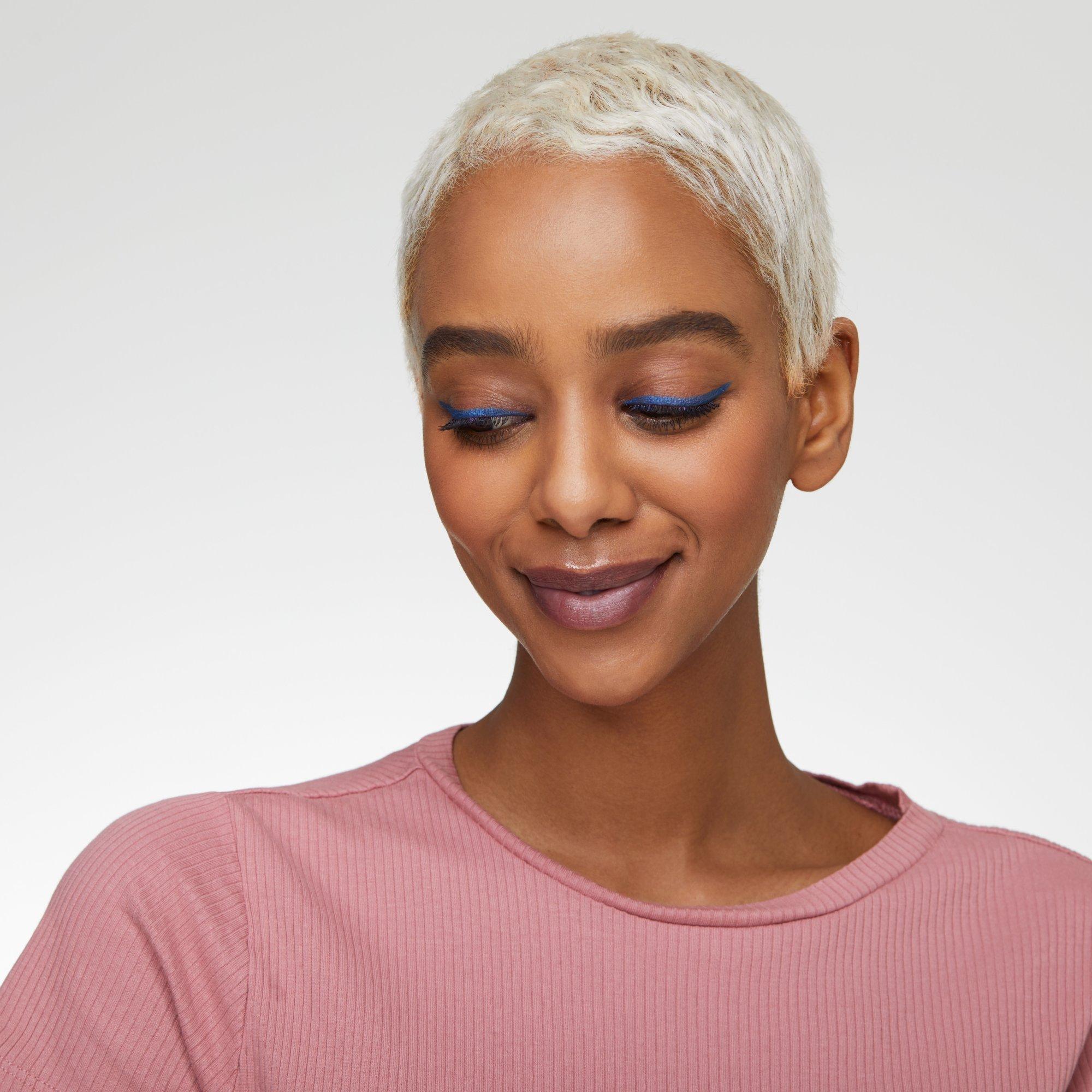 Buy Online Exclusives ️️ essence Shop