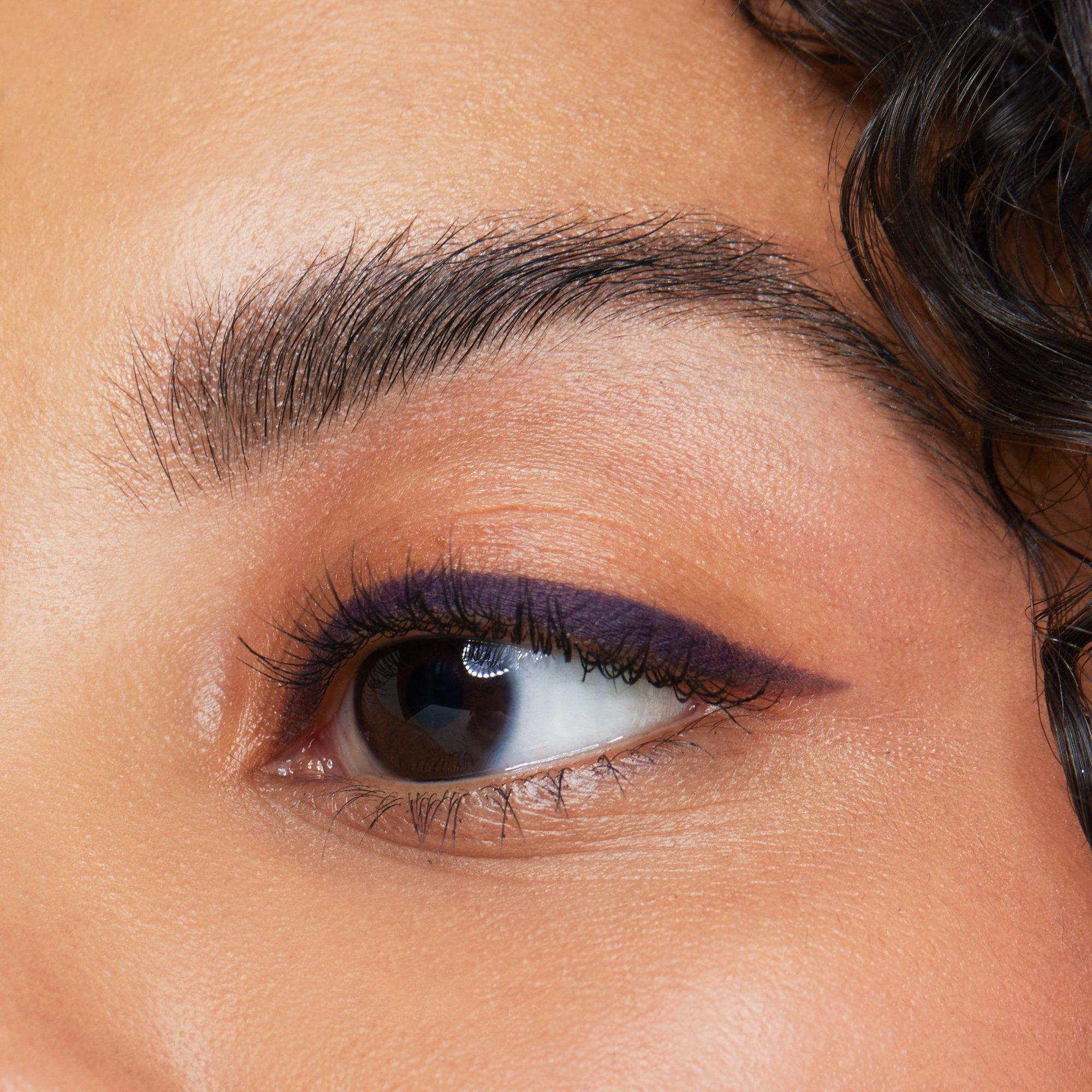 Acheter en ligne les produits essence LONG-LASTING eye pencil crayon ...