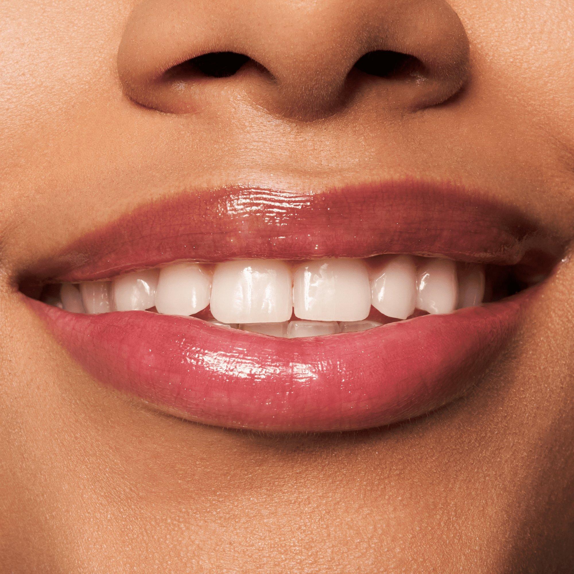 Buy essence what the fake! EXTREME PLUMPING LIP FILLER Pepper Me Up! online