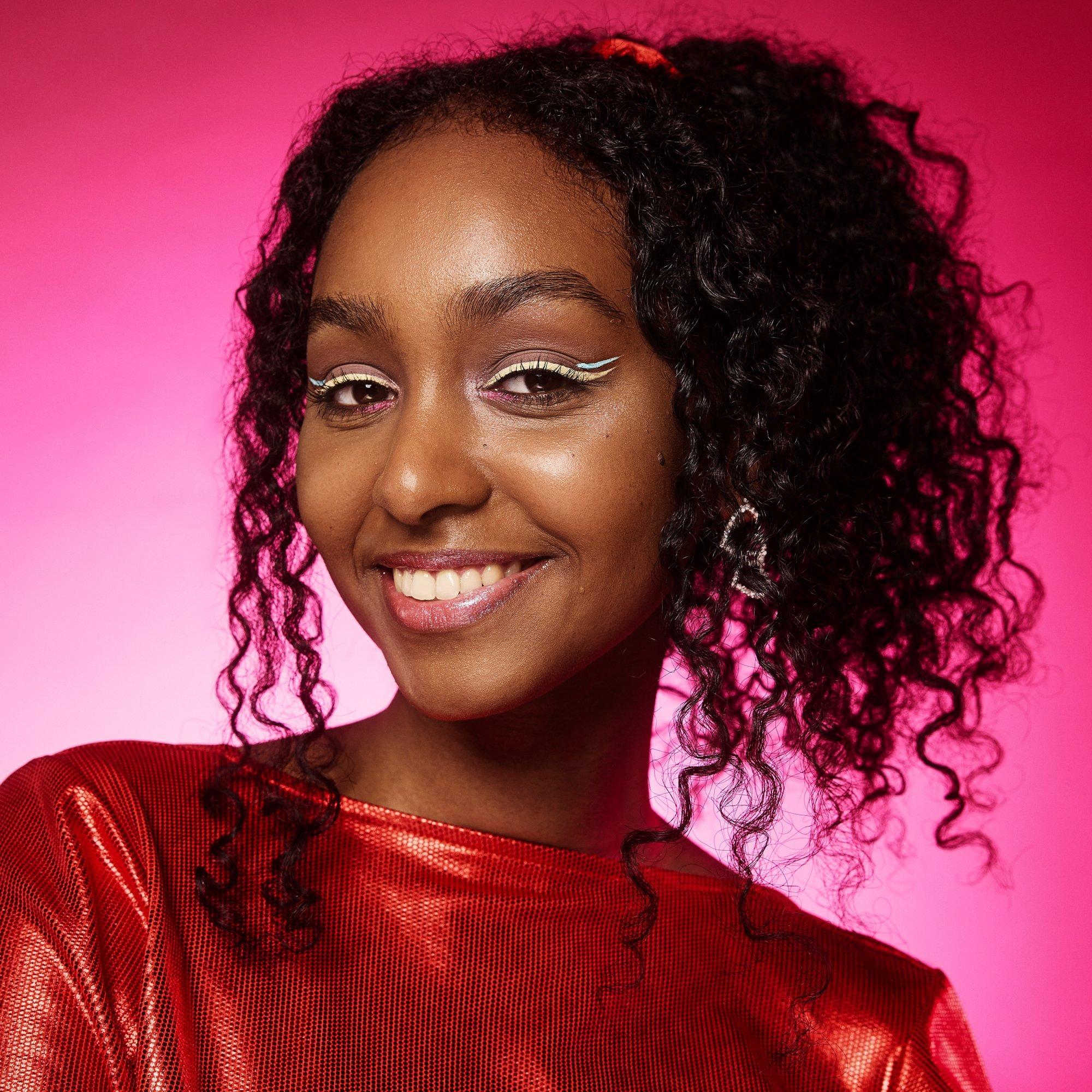 essence Harley Quinn eyeshadow palette Hey Puddin´ online kaufen