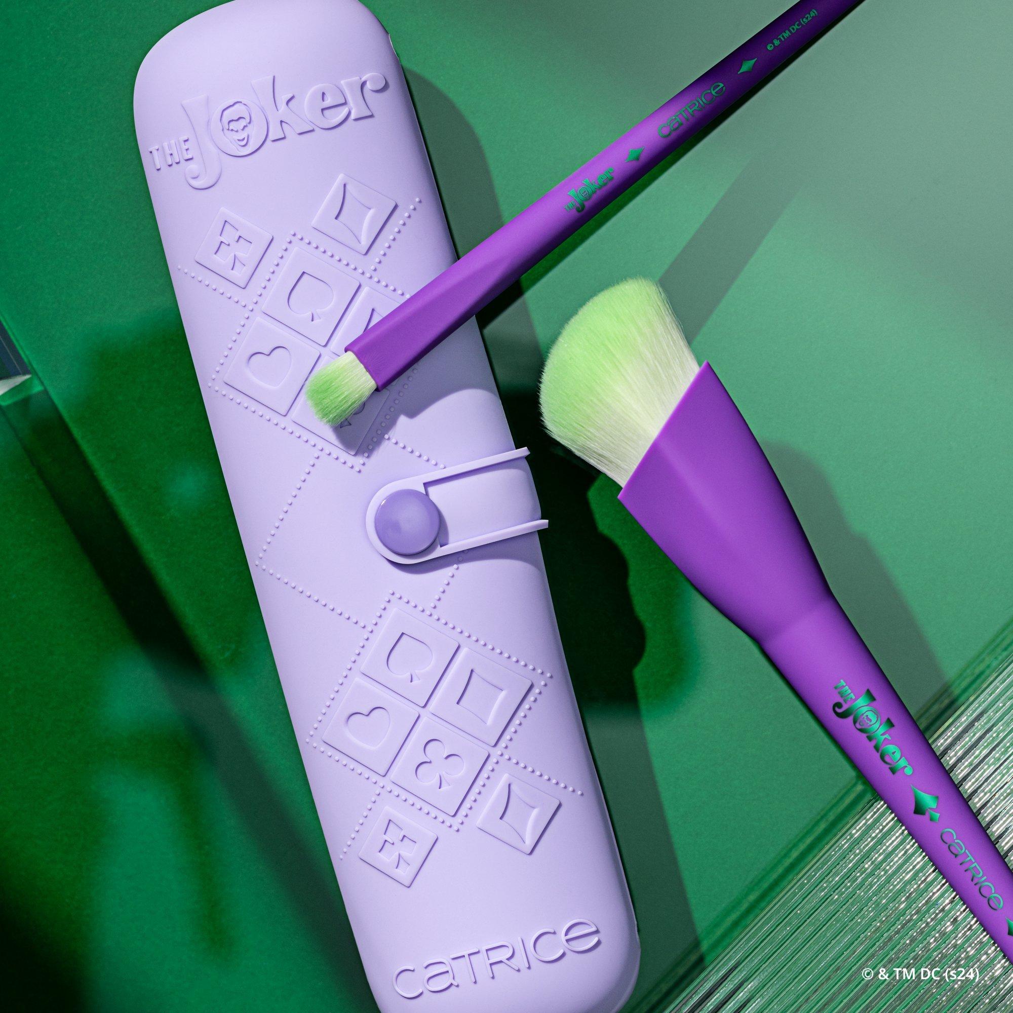 Comprar essence Neceser para brochas El Joker online