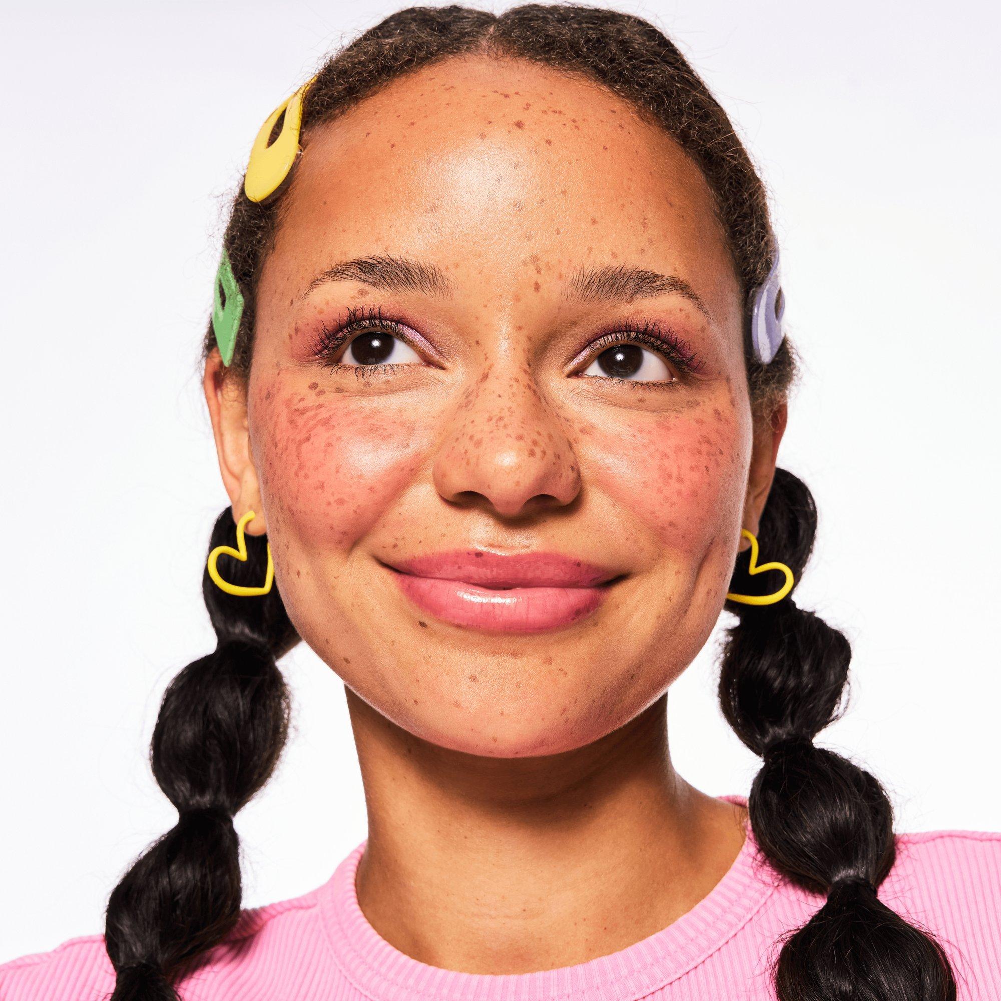 Buy essence call me Queen dramatic false lash effect mascara waterproof ...