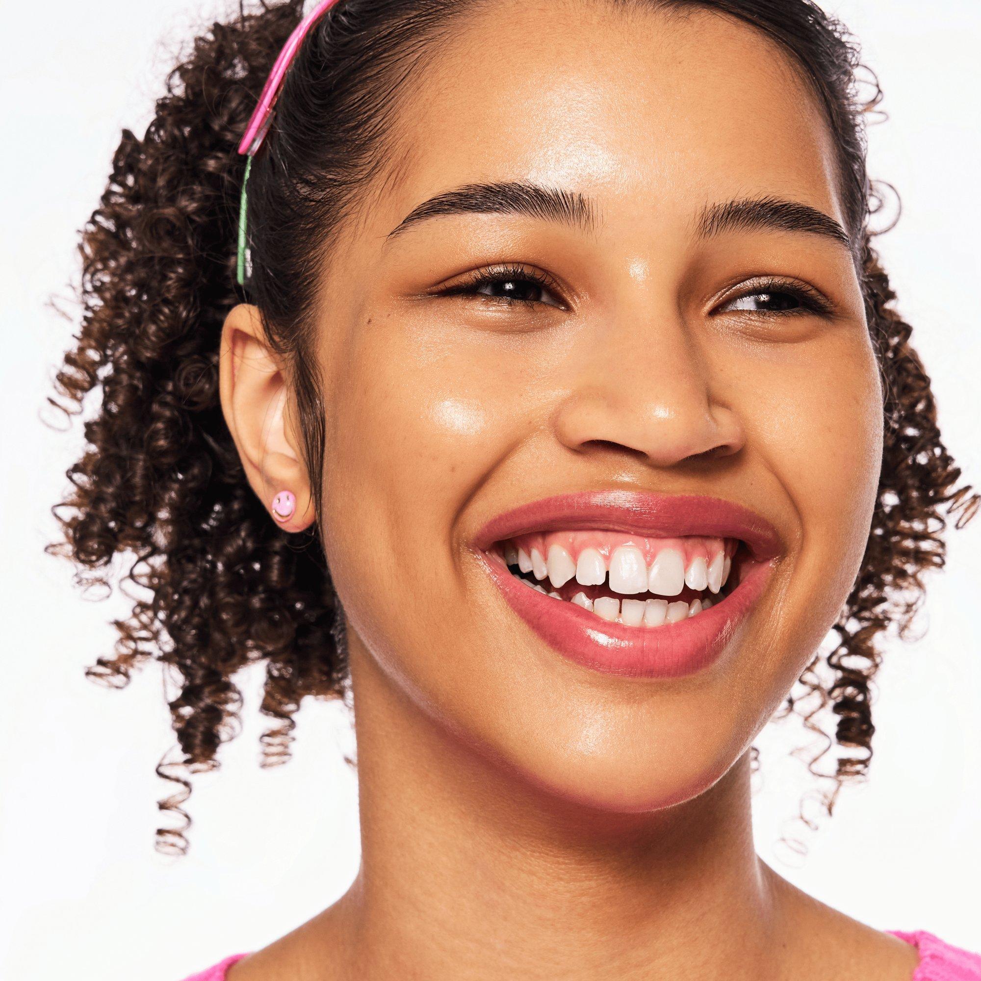 Comprar essence HELLO, GOOD STUFF! SÉRUM EN BARRA 48H online