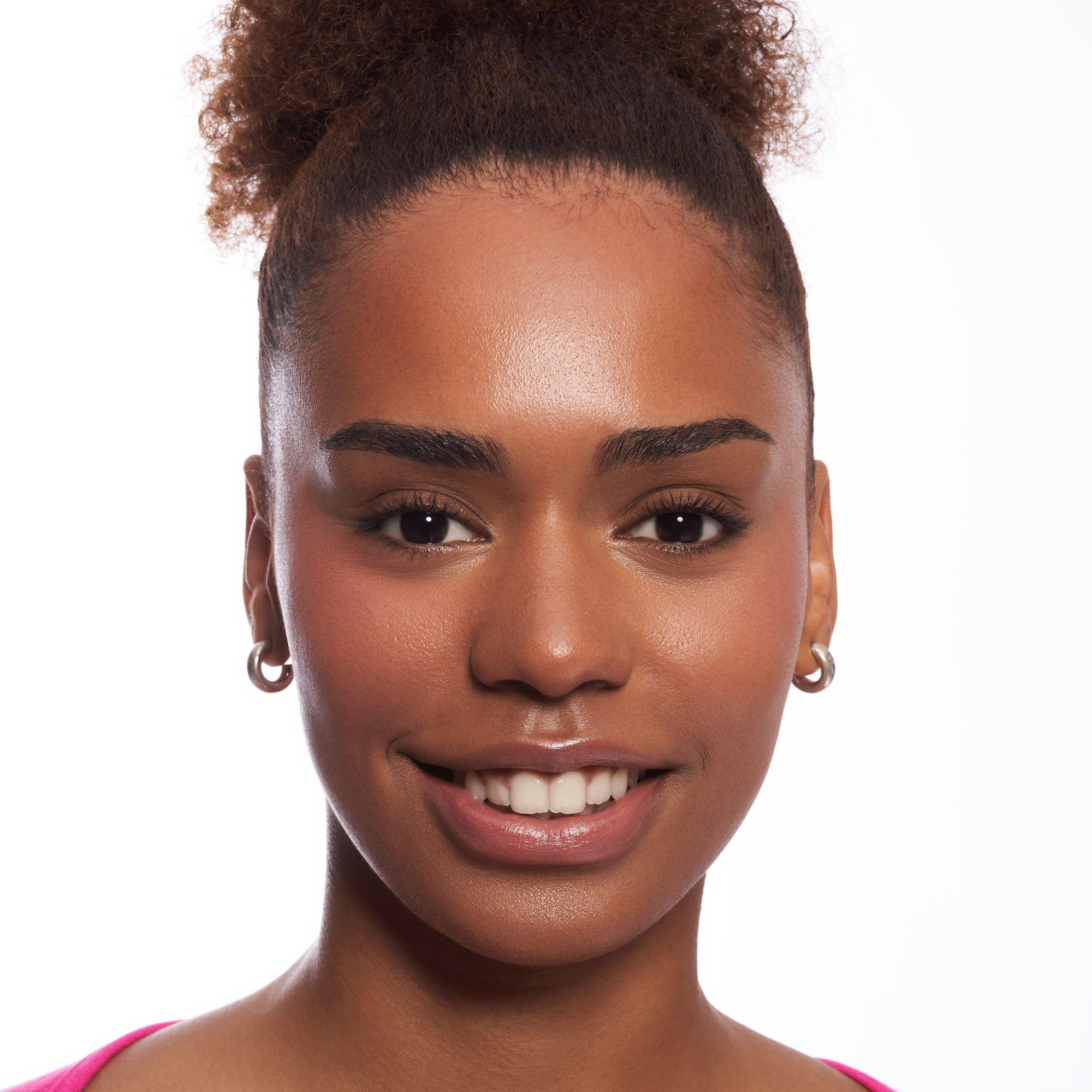 Essence'i nemlendirici ten rengi rujHEAVENLY online alın