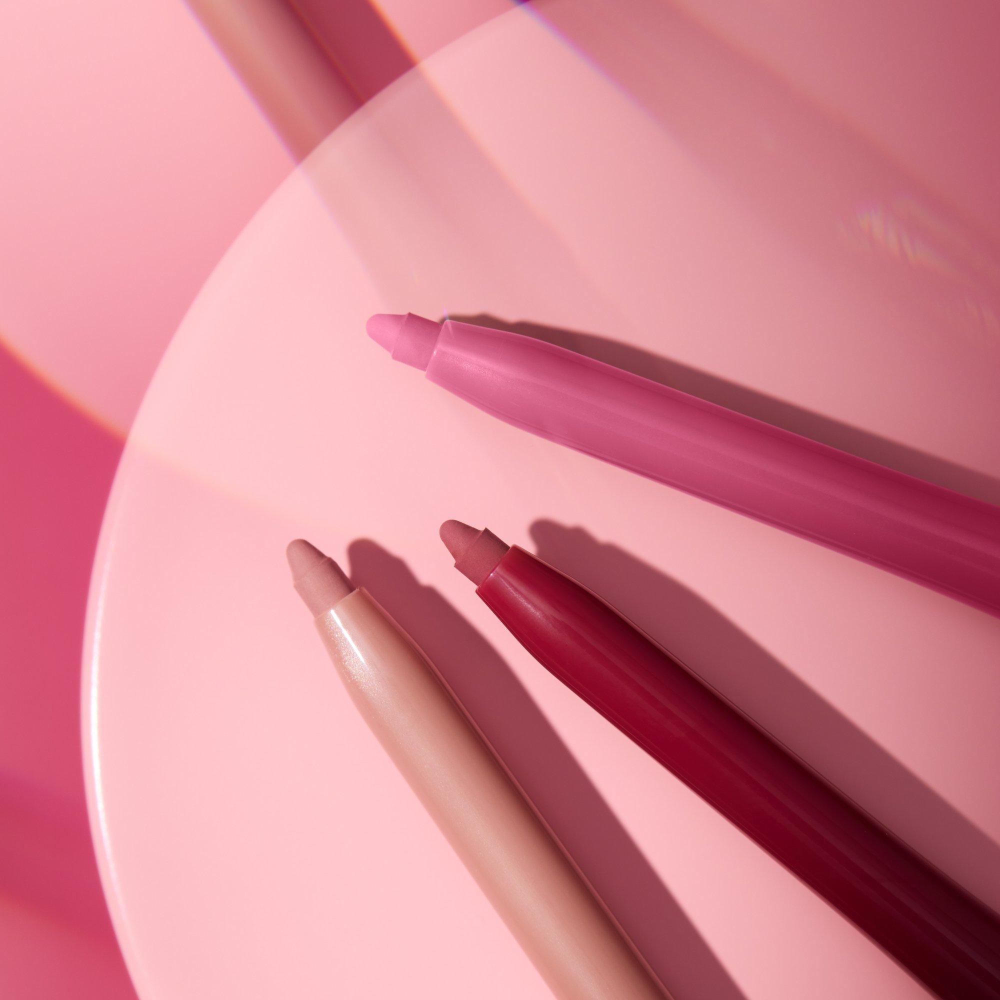 Buy CATRICE KISS & GLOW Plumping Lip Liner Don't Miss A Kiss online