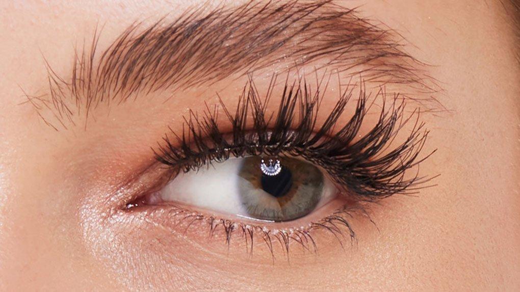 Test make-up virtually | essence