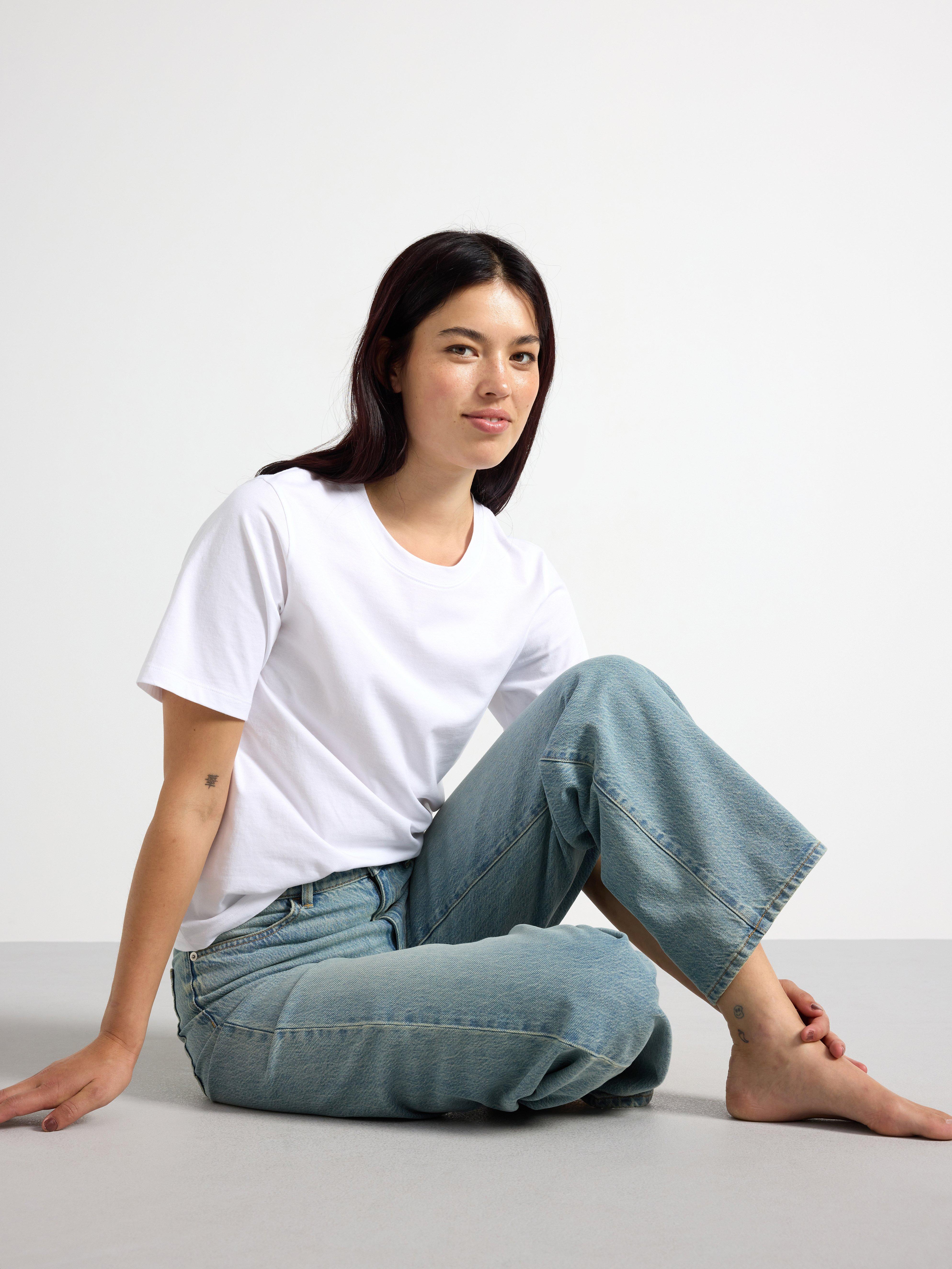 WIDE jeans with mid waist | Lindex