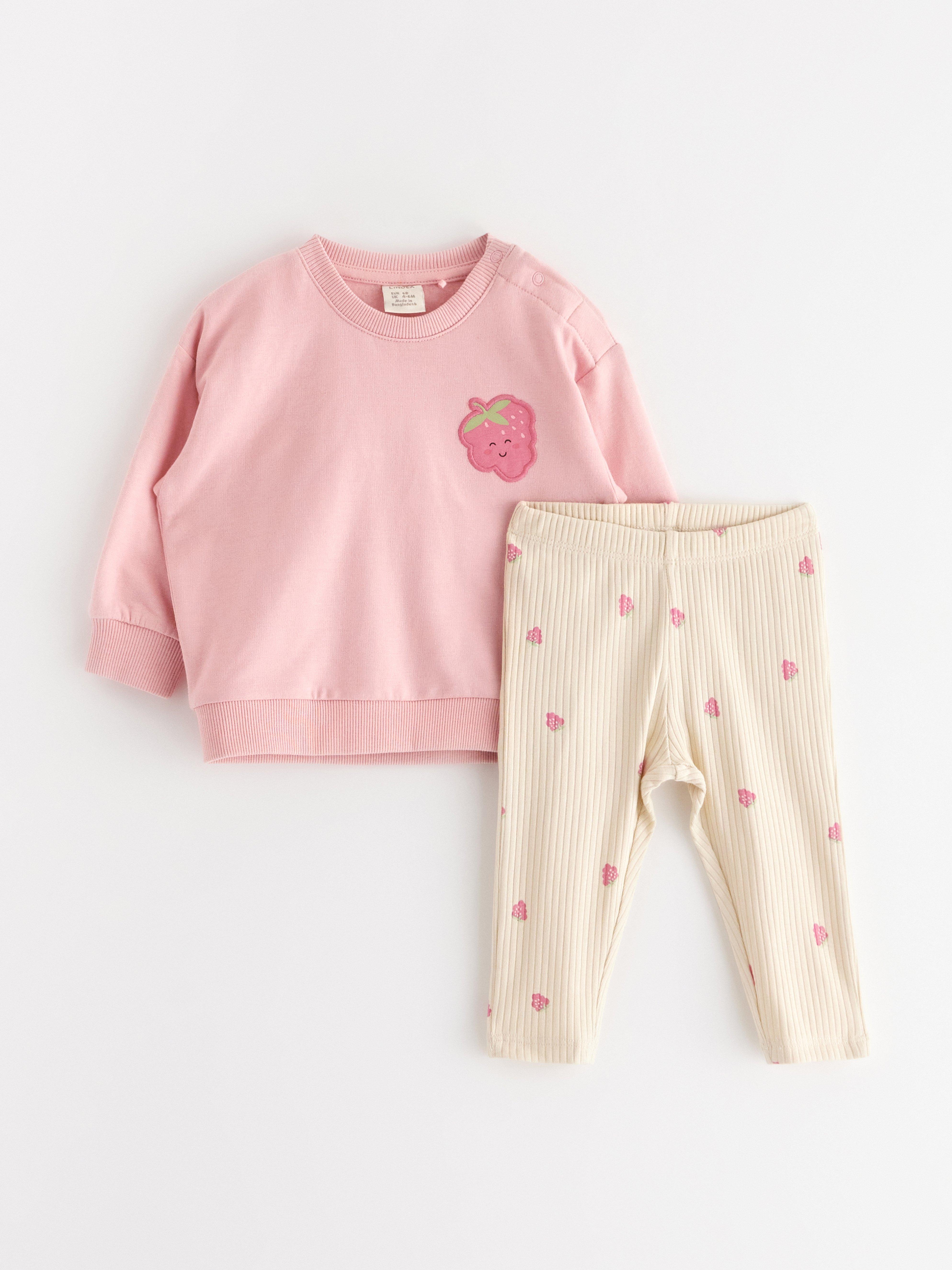 Setti - Collegepaita ja leggingsit | Lindex