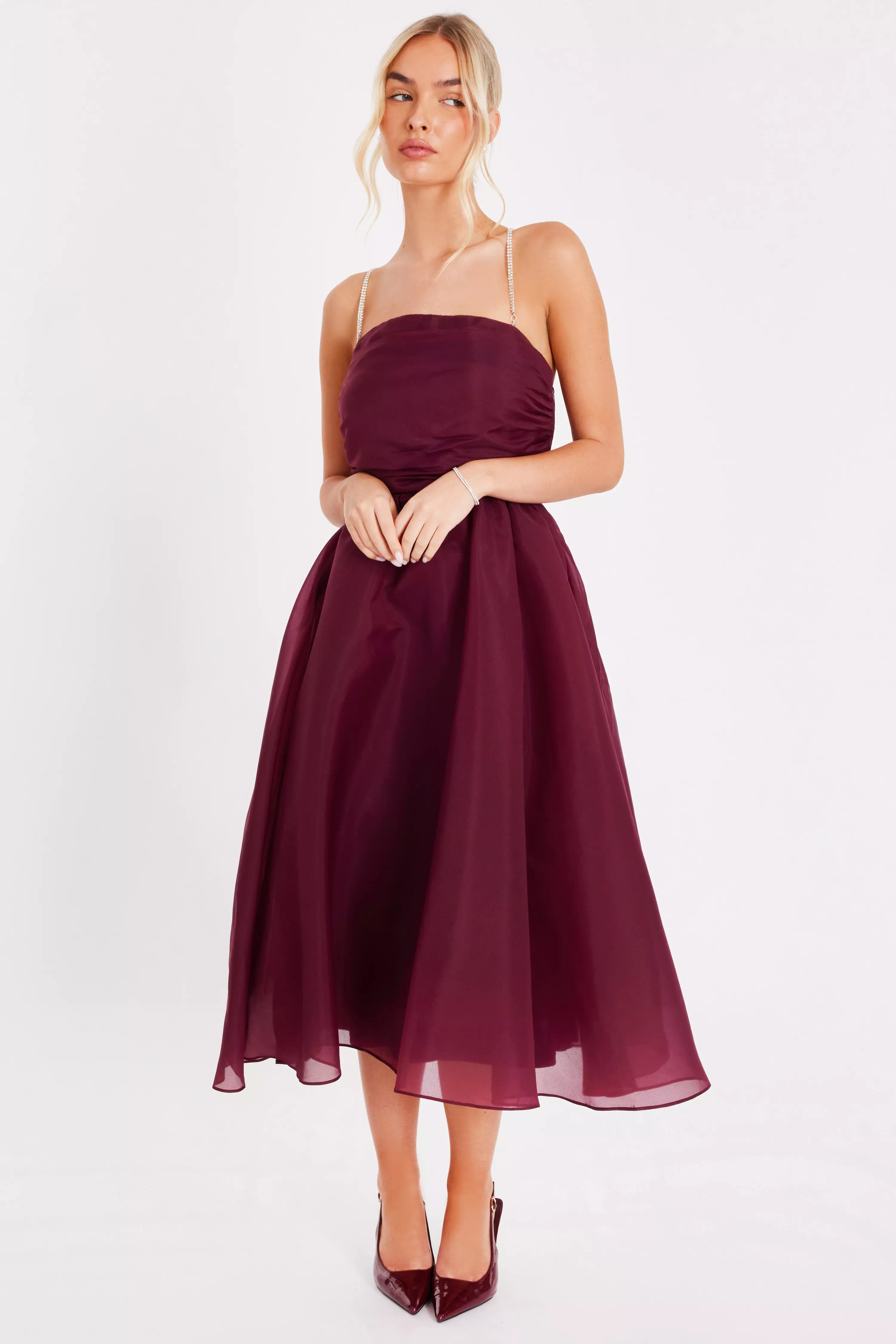 Party Dresses | White & Black Party Dresses for Women | QUIZ