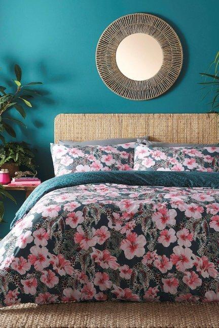 Studio - Amazing value products plus a choice of ways to pay