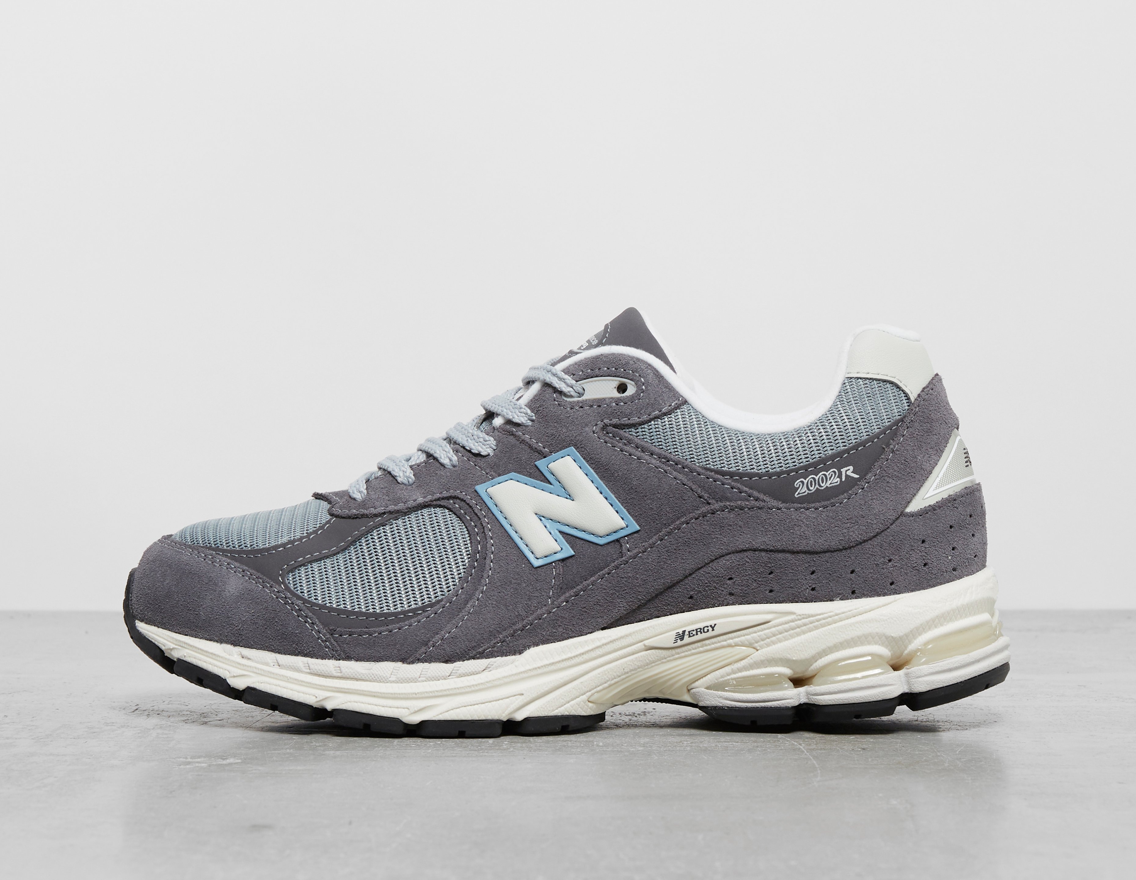 Grey New Balance 2002R Junior | Footpatrol