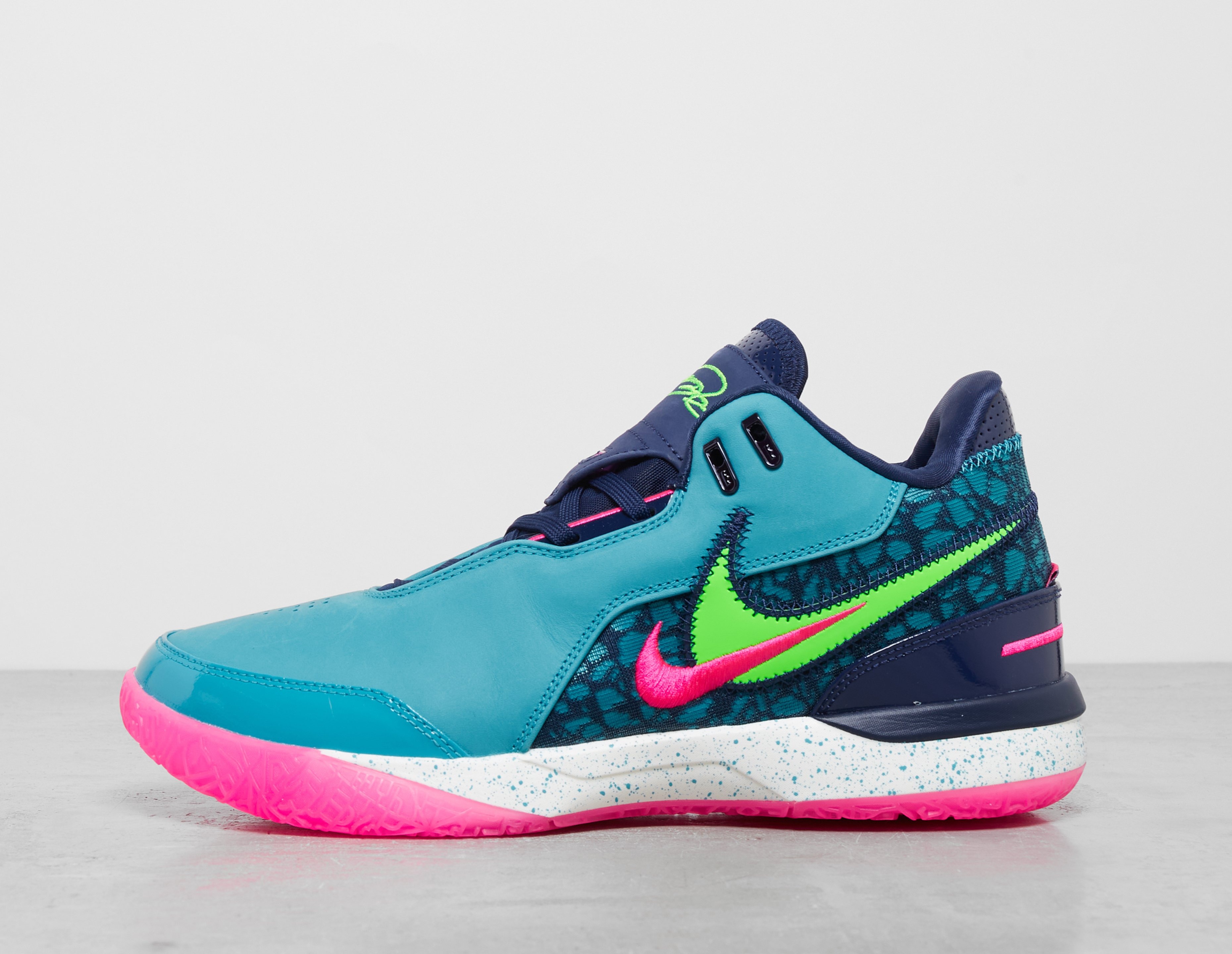 Nike Zoom LeBron NXXT Gen AMPD