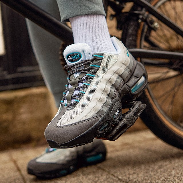 JD Sports Nike sneakers & adidas sneakers | Sports fashion, clothing ...