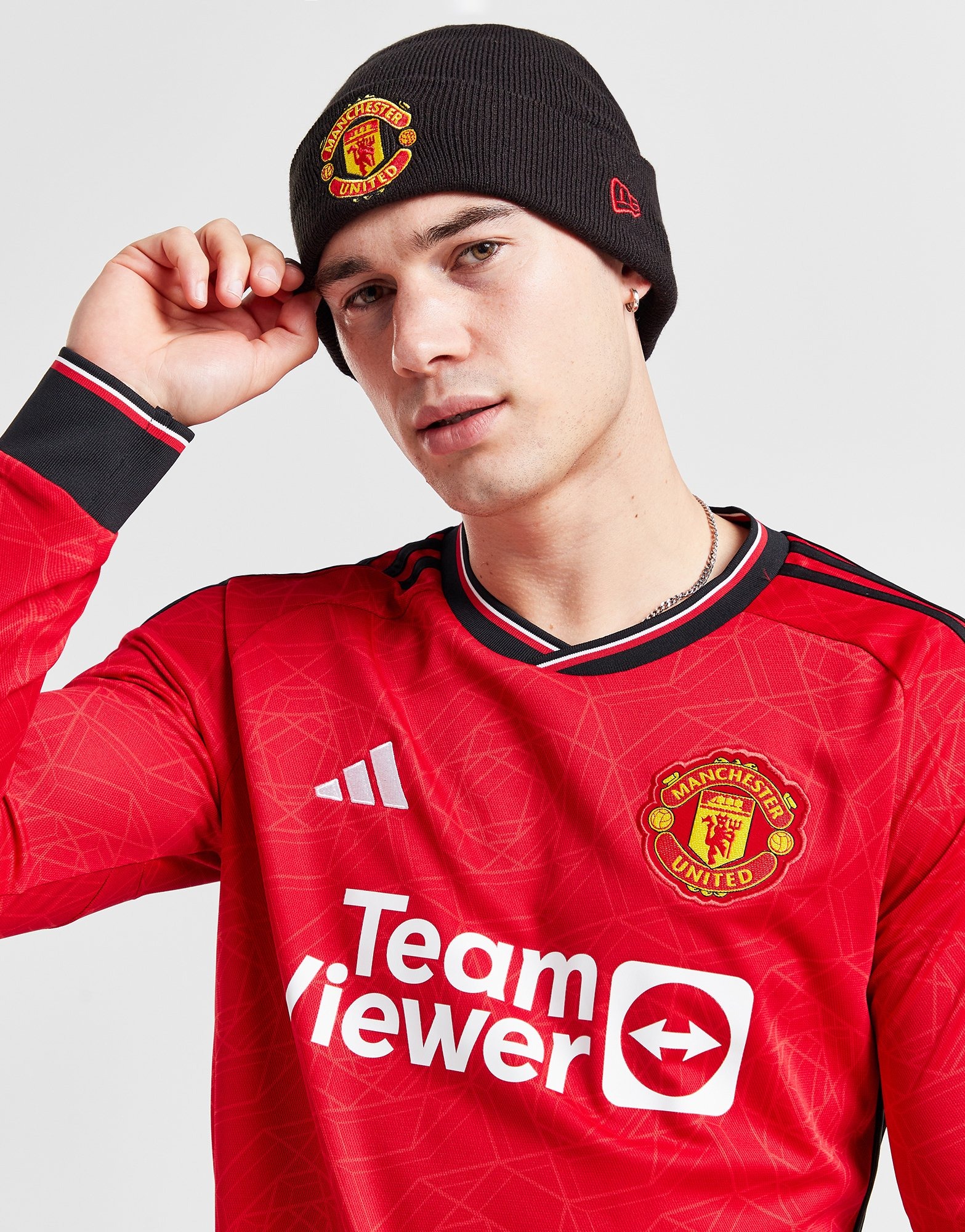Black New Era Manchester United Knit Beanie Hat | JD Sports UK