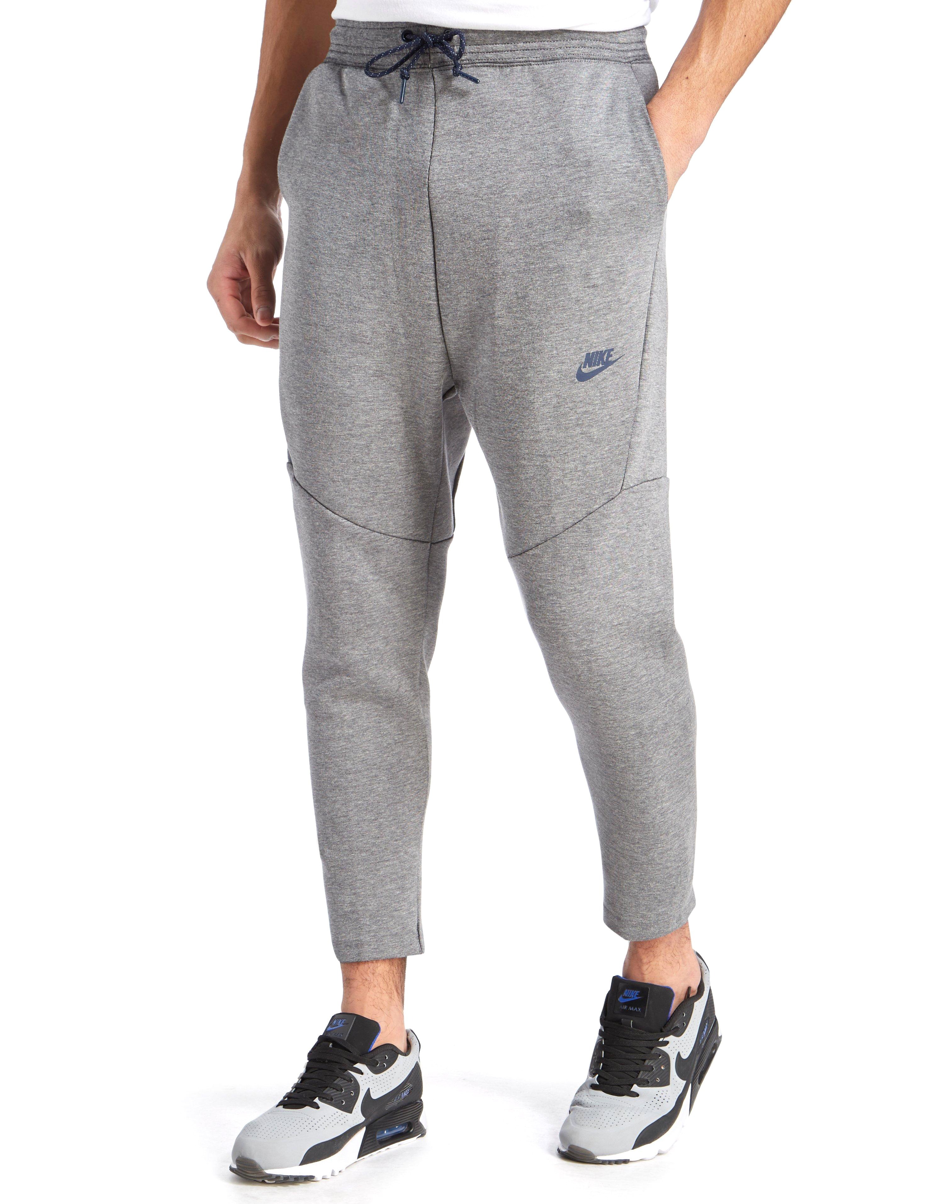 Grå Nike Tech Fleece Crop Pants - JD Sports Danmark