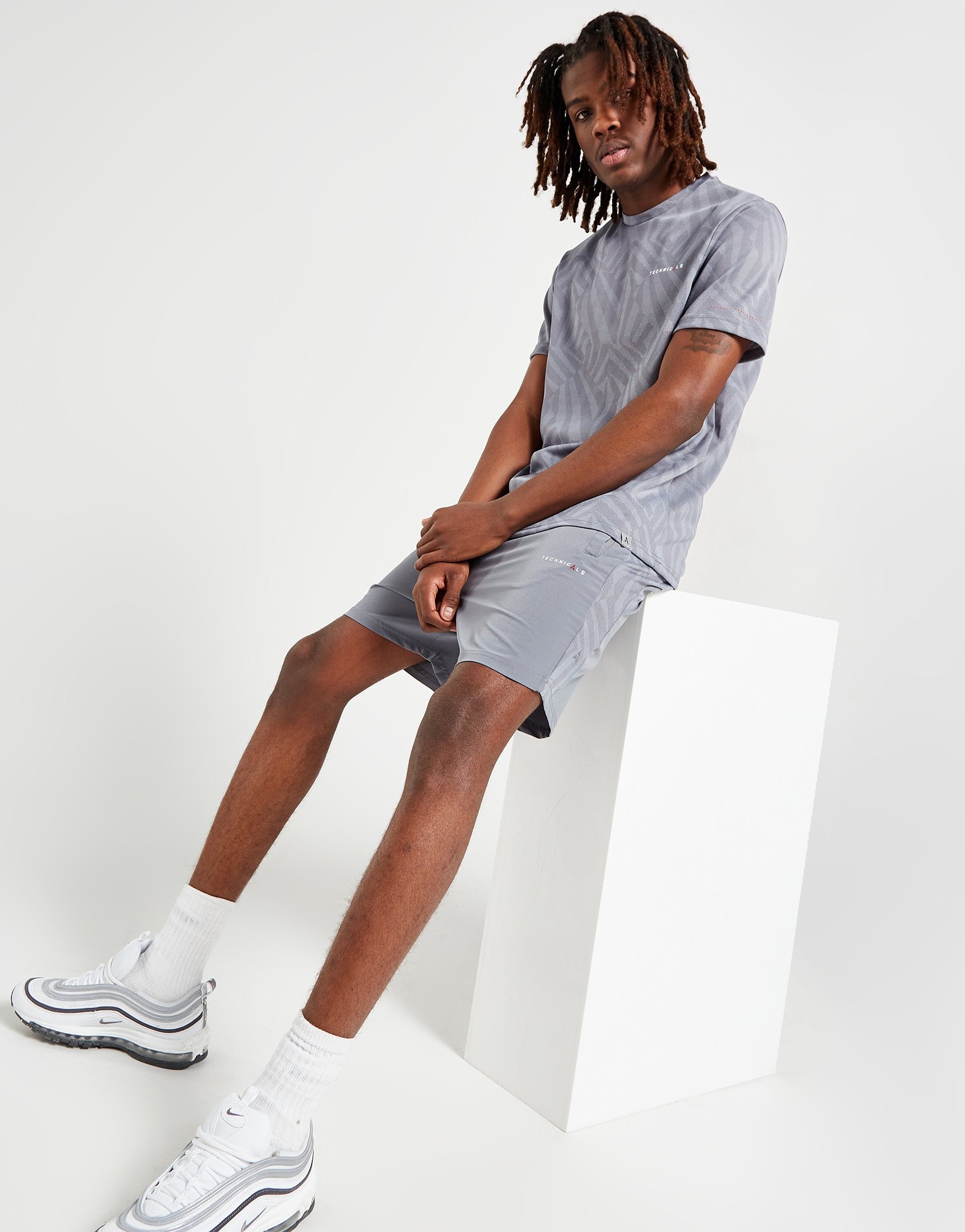 Grey Technicals Riley Shorts - JD Sports