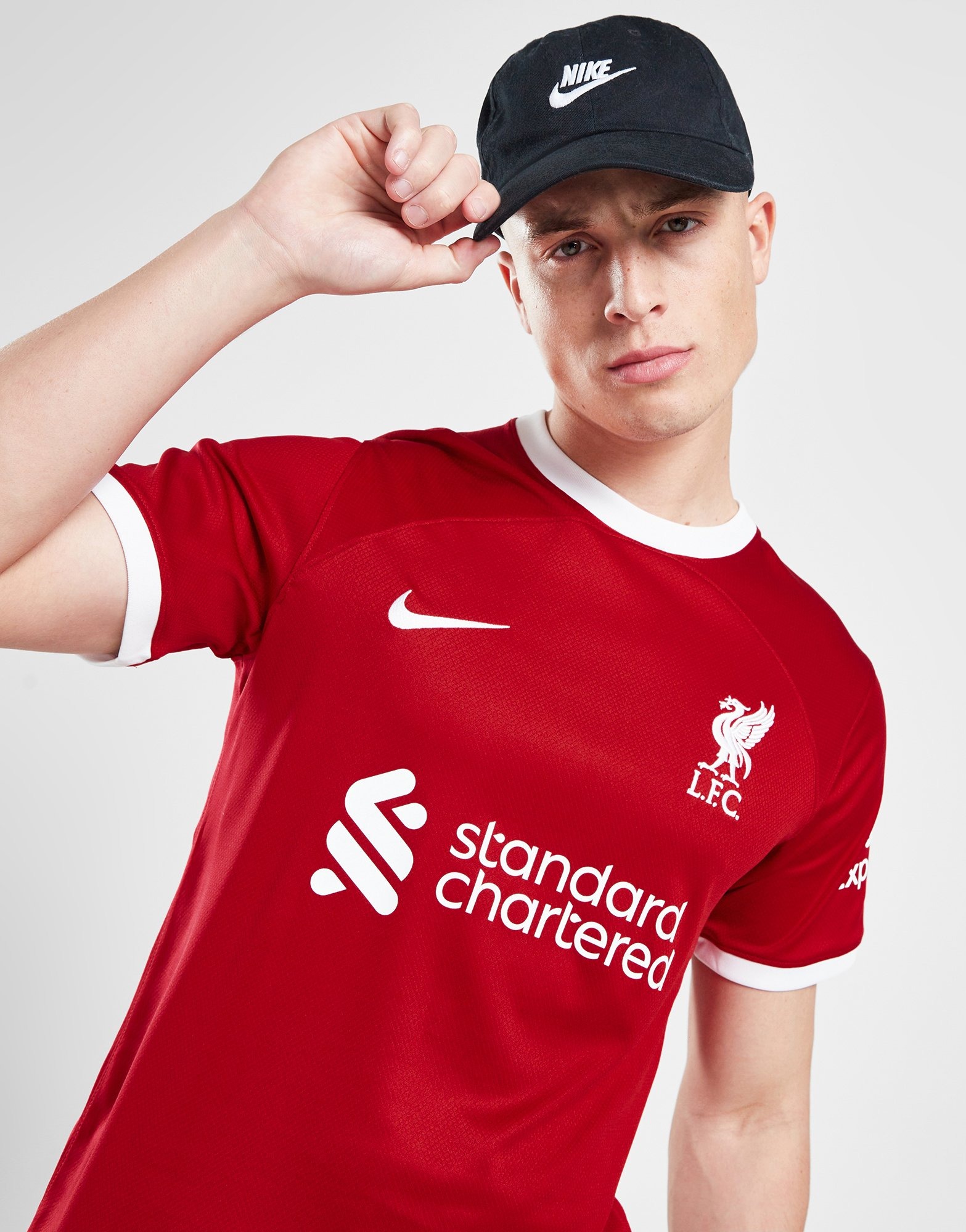 Nike Liverpool FC 2023/24 Prima maglia in Rosso | JD Sports