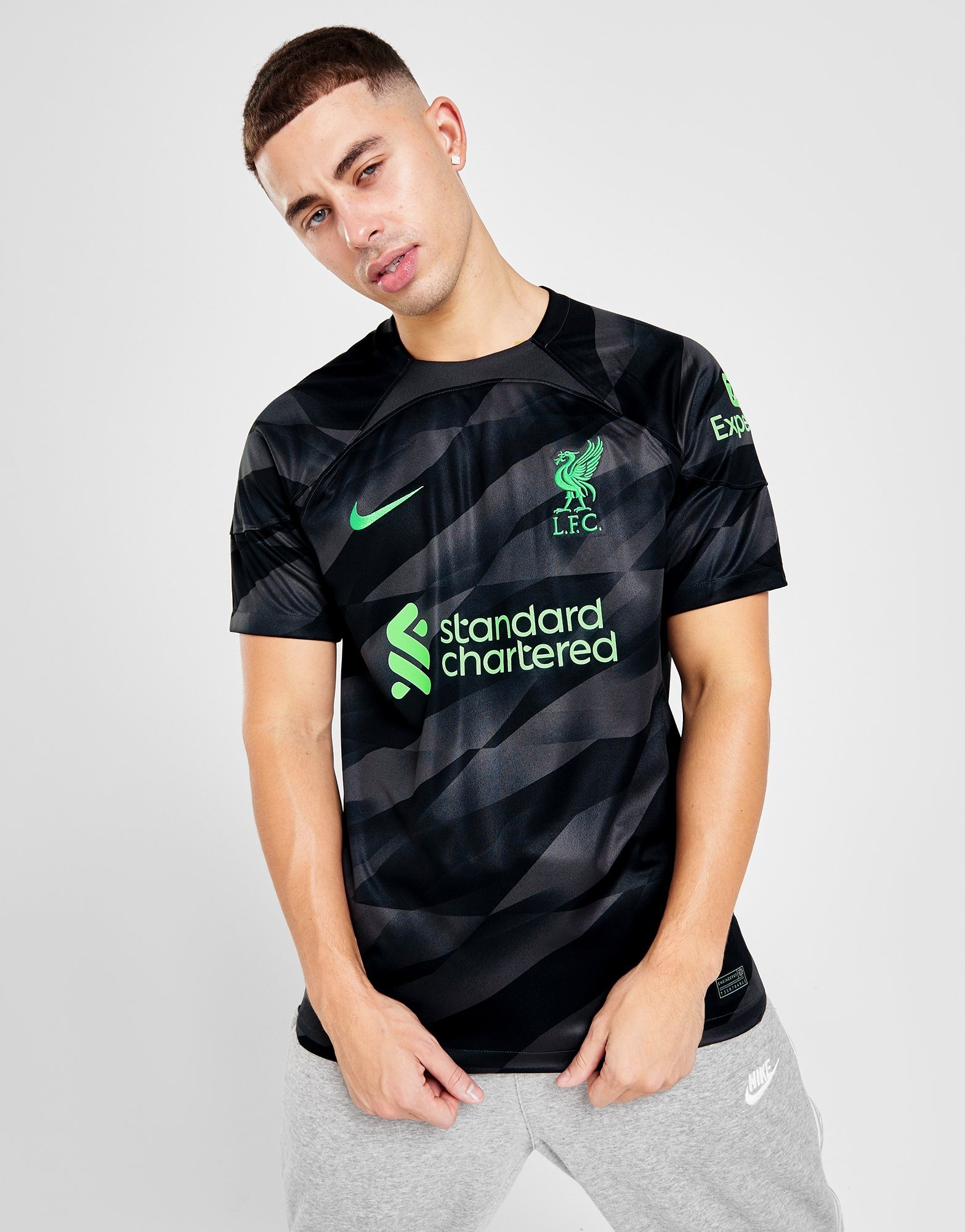 Nike Liverpool FC 2023/24 Goalkeeper Home Shirt in Nero | JD Sports