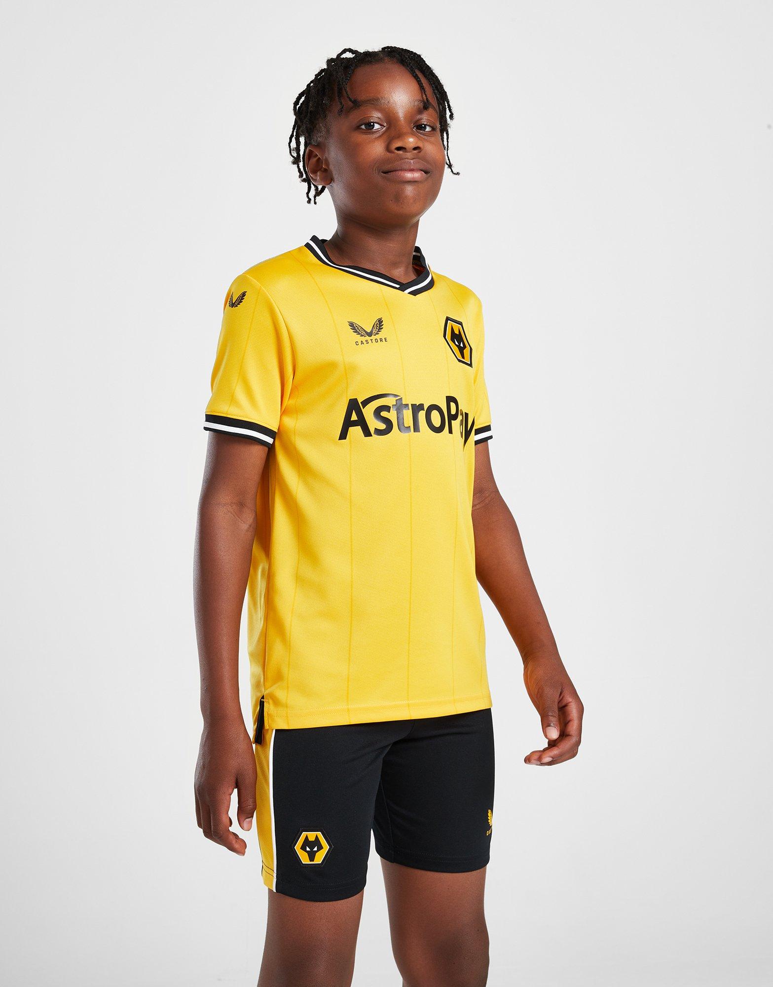 Black Castore Wolverhampton Wanderers FC 2023/24 Home Shorts Jnr - JD ...