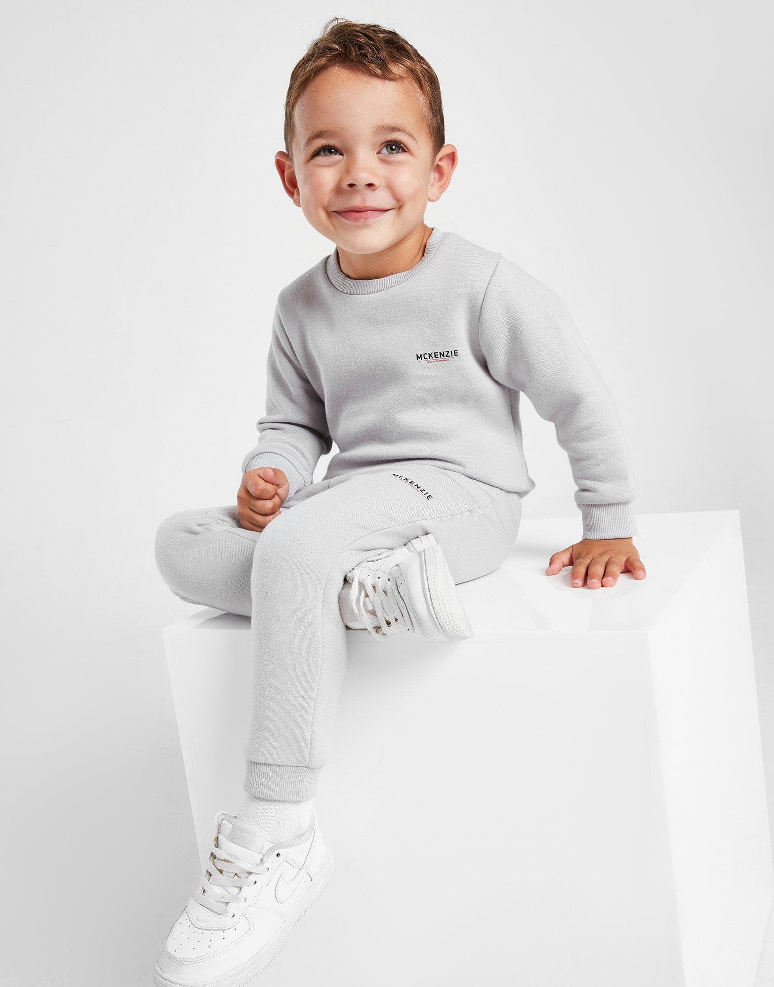 Mckenzie Essential Crew Tracksuit Infant In Grigio Jd Sports