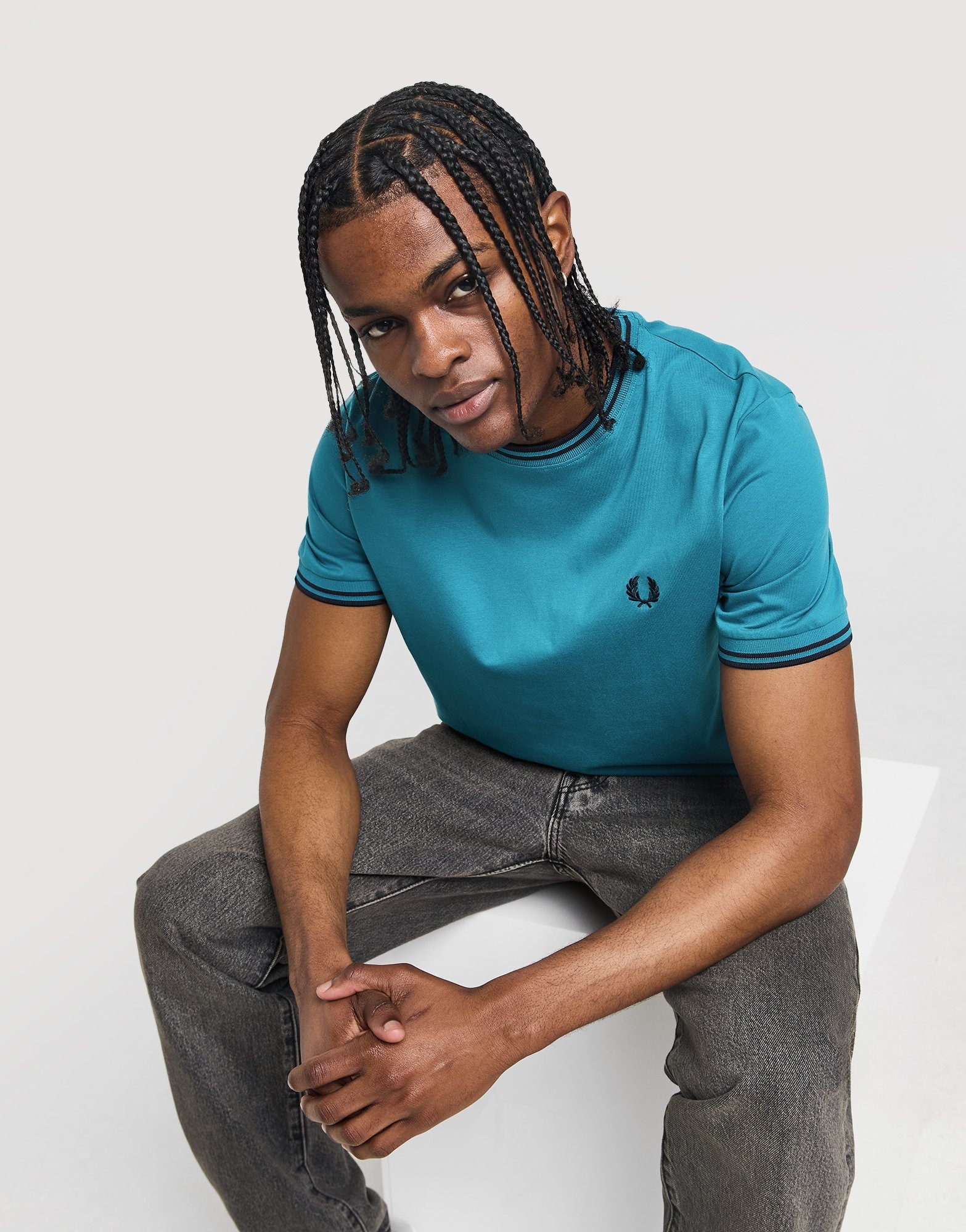 Fred Perry Maglia Maniche corte Twin Tipped Ringer in Celeste | JD Sports