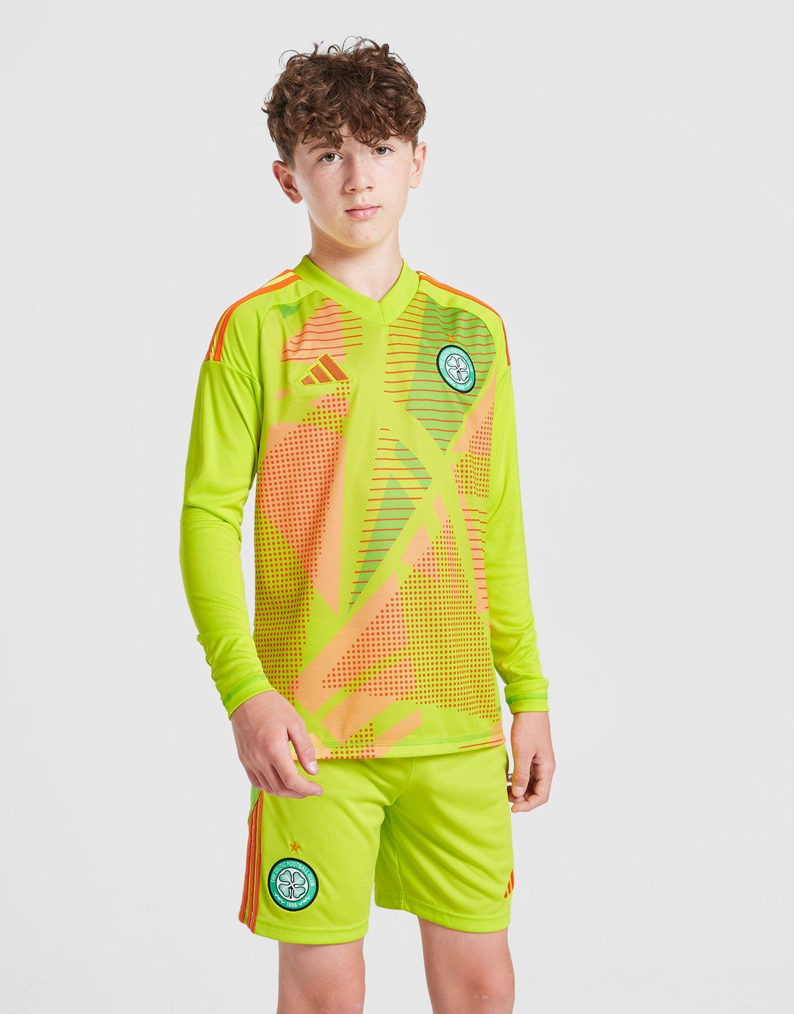 Yellow adidas Celtic 2024/25 Goalkeeper Shorts Junior - JD Sports Ireland