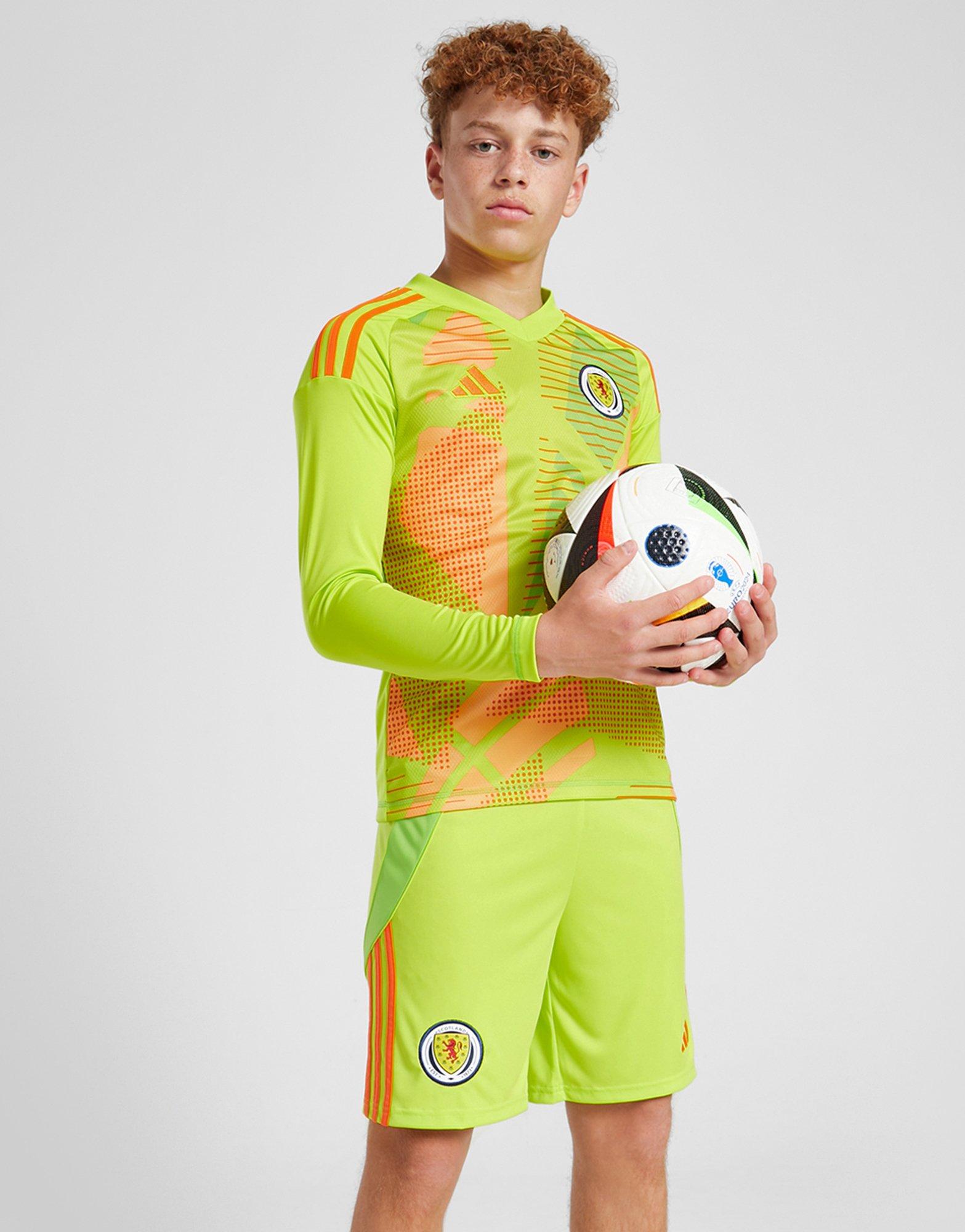 Yellow adidas Scotland 2024 Goalkeeper Home Shorts Junior - JD Sports