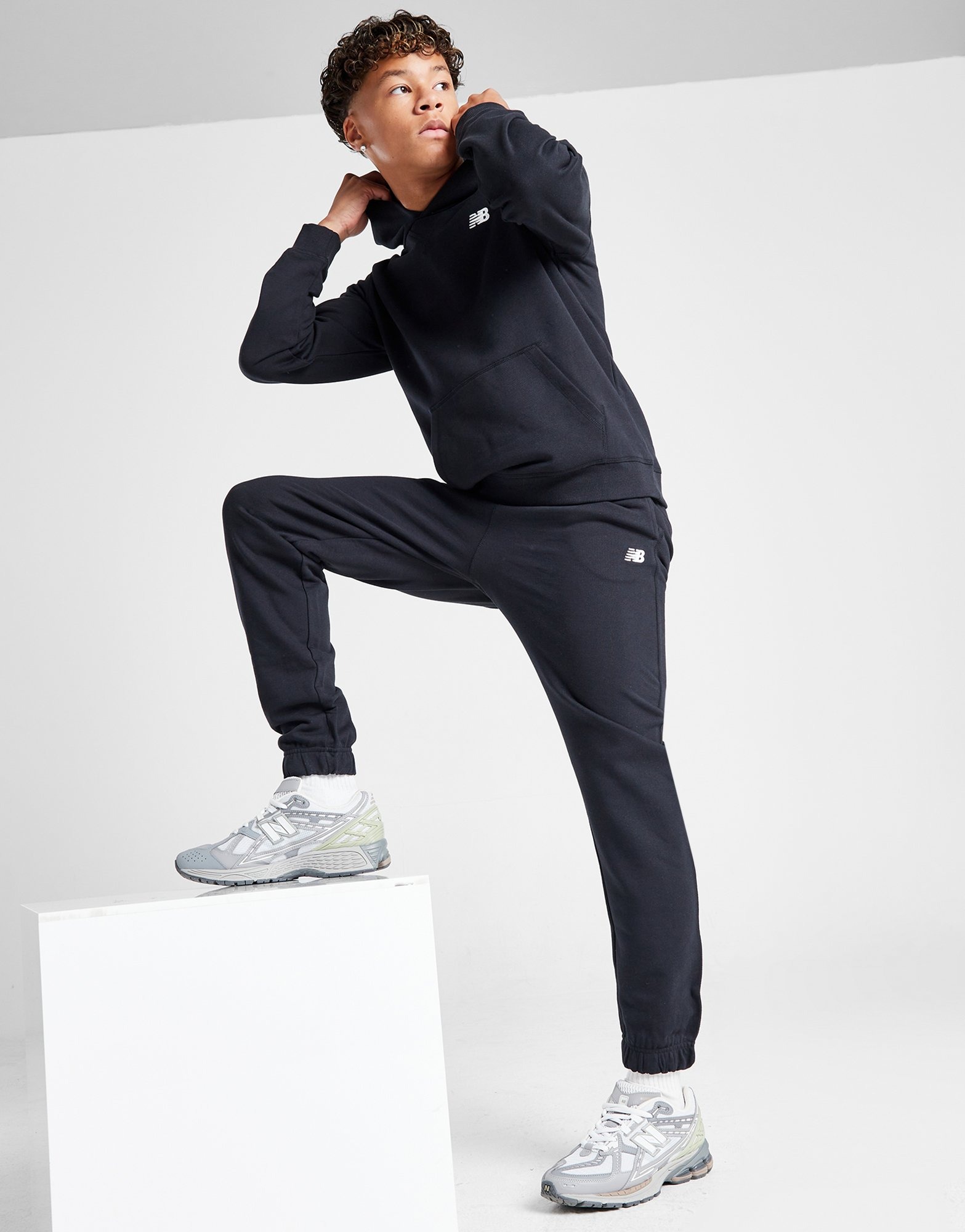 Black New Balance Nb Logo Cuff Joggers Junior - JD Sports