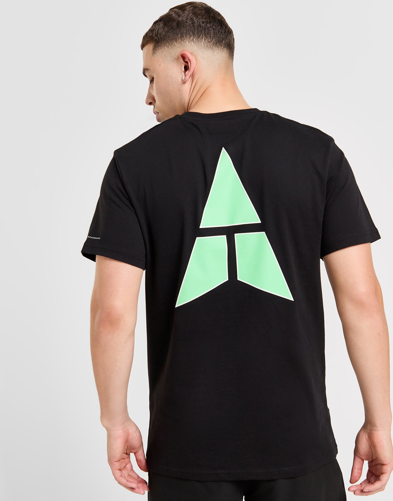 black-technicals-tri-solid-t-shirt-jd-sports-global