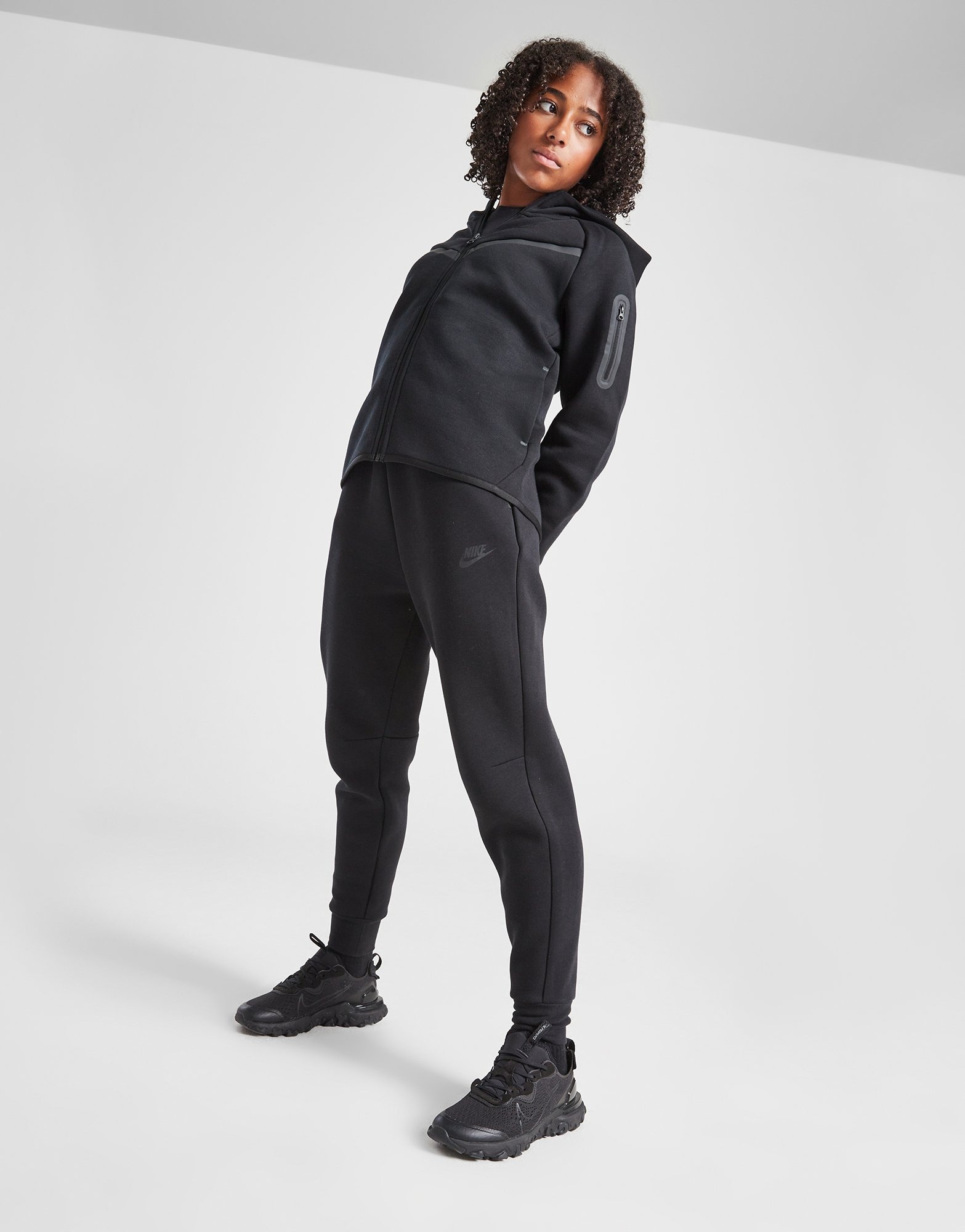 Black Nike Girls' Tech Fleece Joggers Junior | JD Sports UK