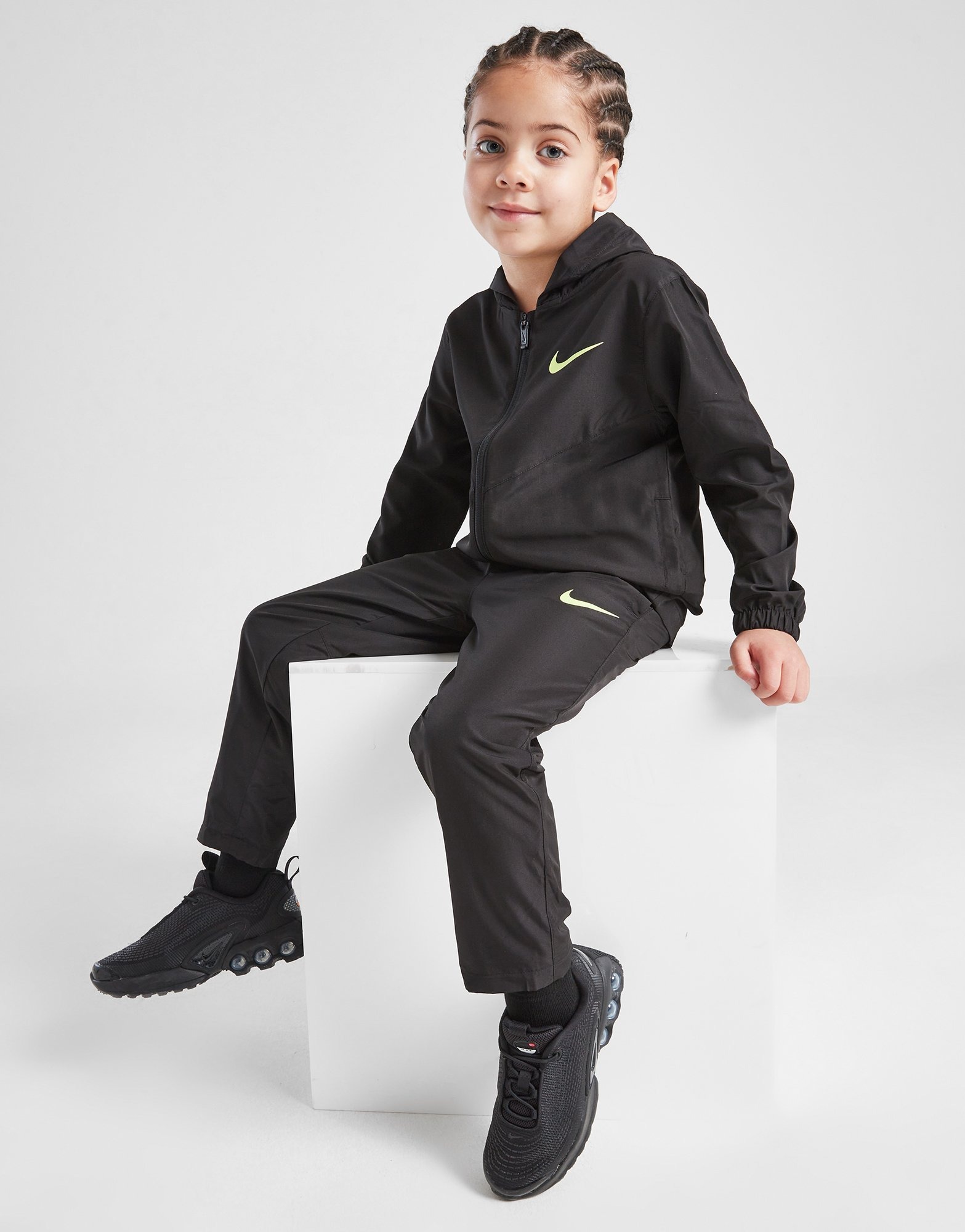 Nike Tuta Completa Miler Woven Kids in Nero | JD Sports