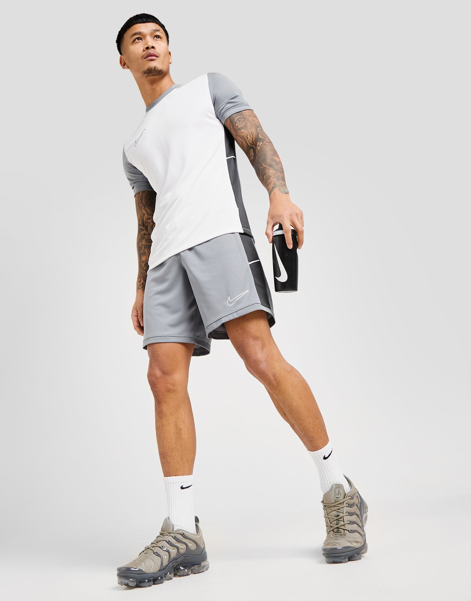 Grey Nike Academy Shorts - JD Sports Global