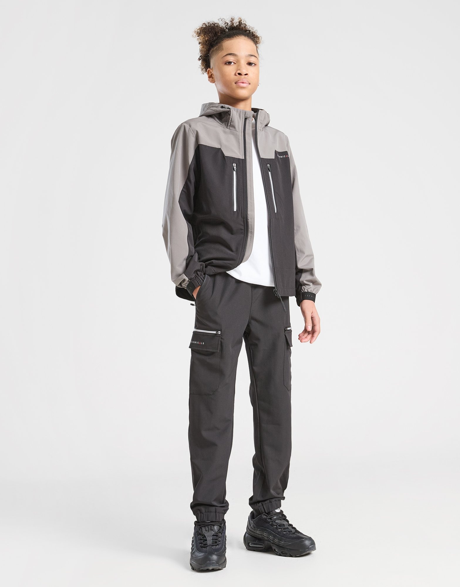 Technicals Rove Cargo Pants Junior Schwarz - JD Sports Deutschland