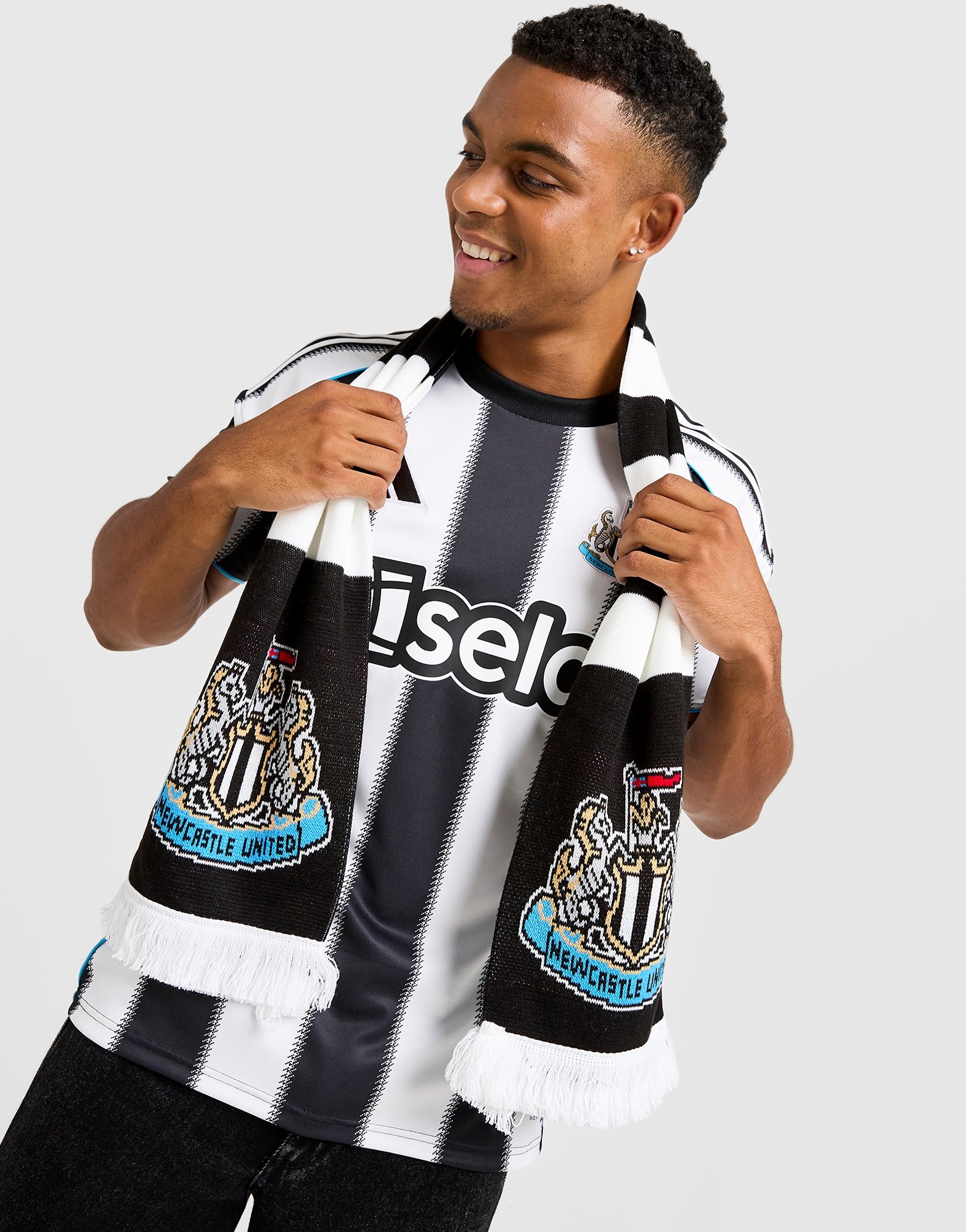 Black Official Team Newcastle United FC Striped Scarf | JD Sports UK
