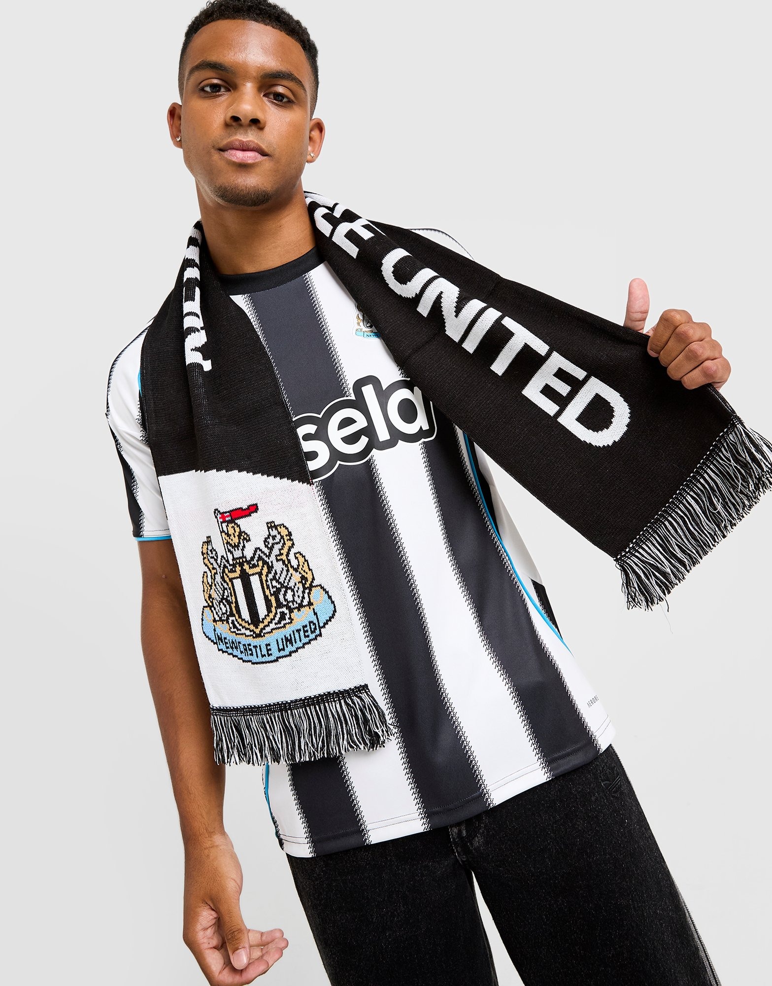 Black Official Team Newcastle Diagonal Striped Scarf | JD Sports UK