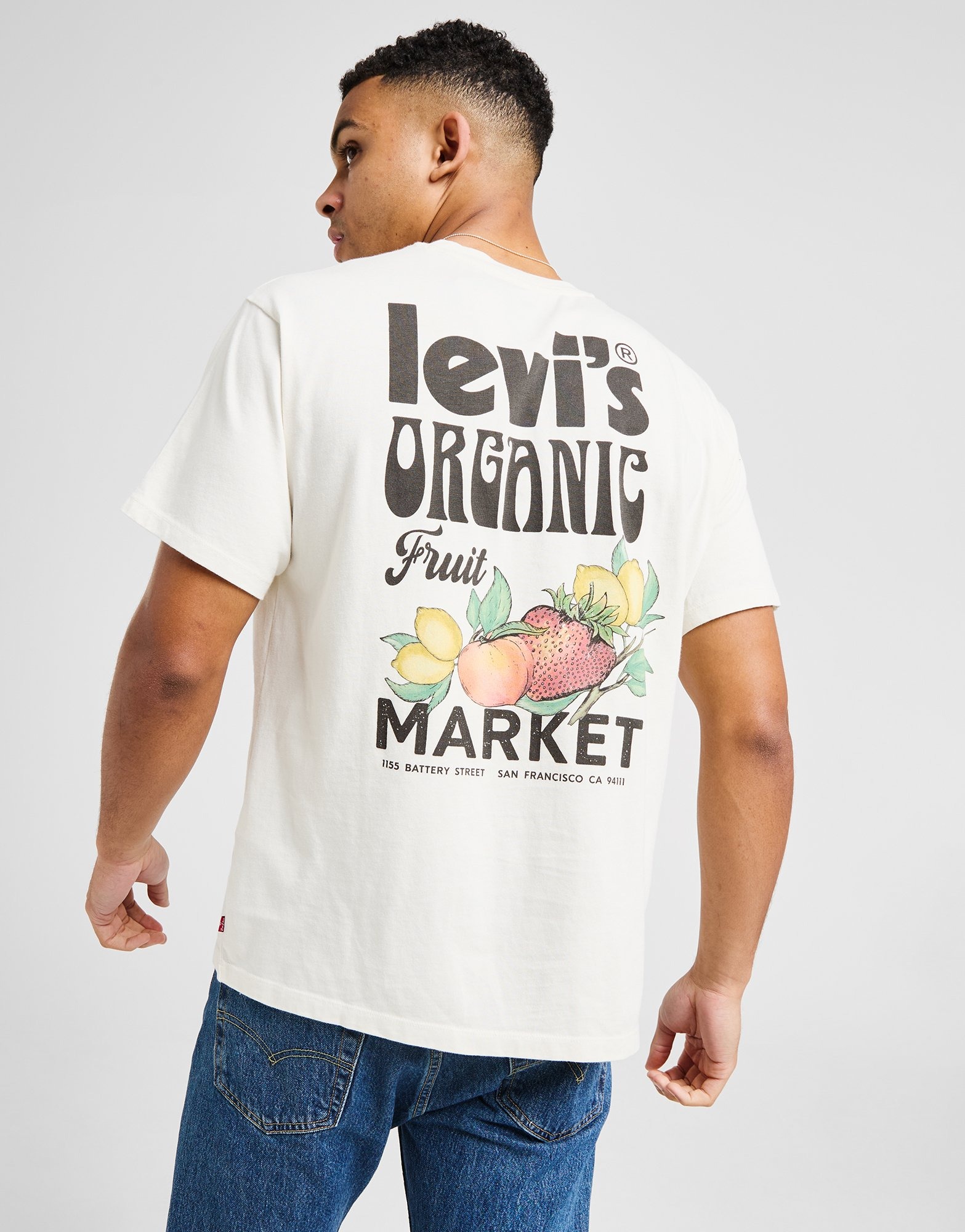 LEVI'S Maglia Fruit Back Graphic in Bianco - JD Sports Italia