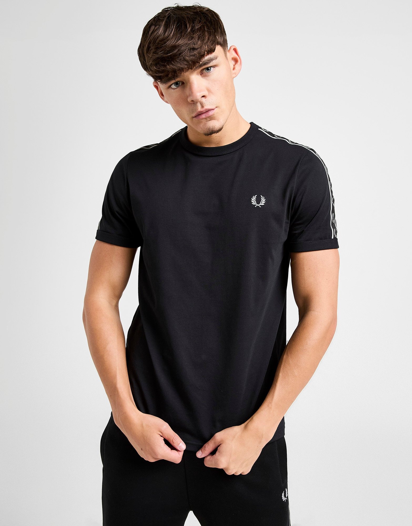 Fred Perry T-shirt Tape Ringer Noir- JD Sports France