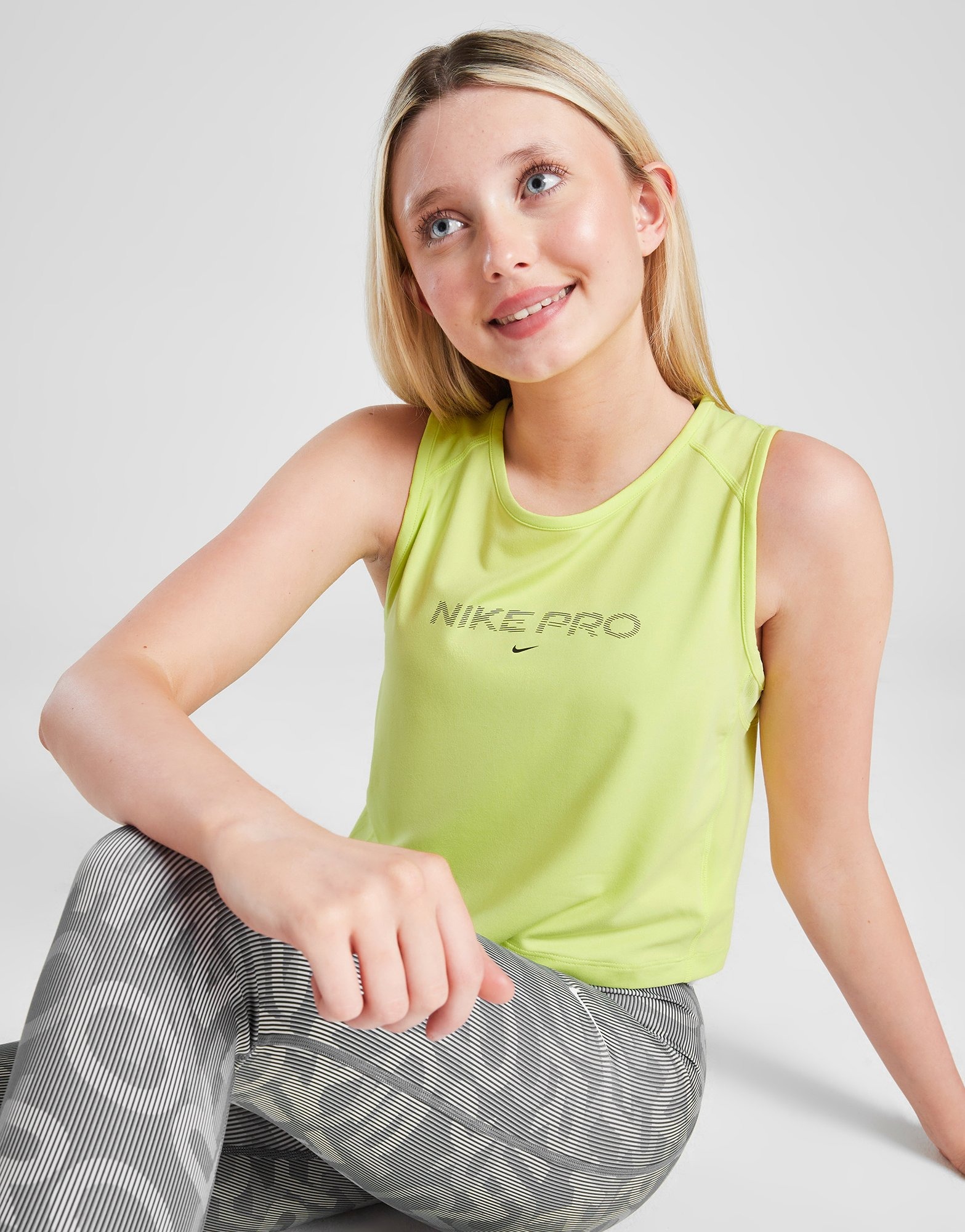 Gul Nike Girls' Fitness Pro Tank Top Junior - JD Sports Danmark