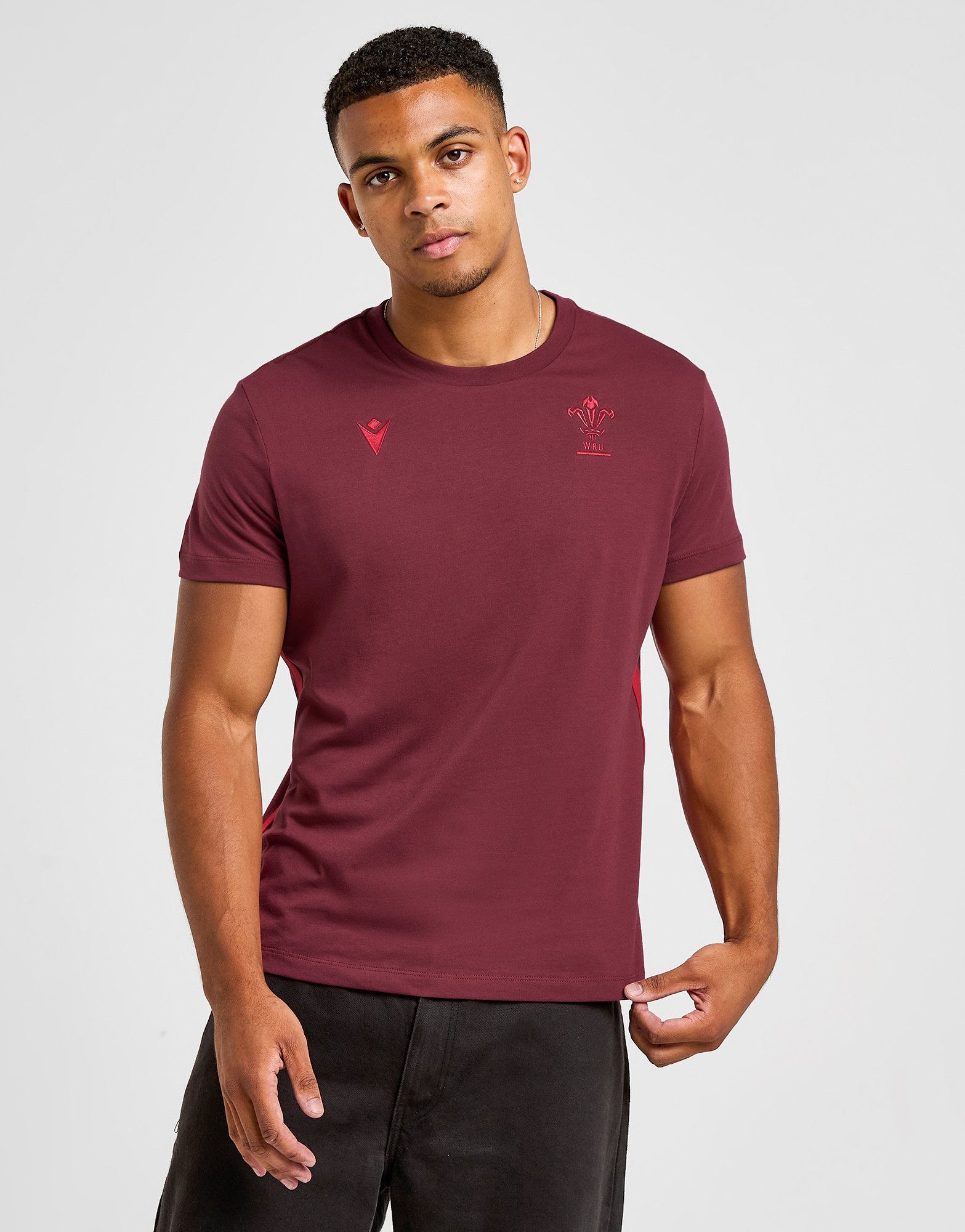 Red Macron Welsh Rugby Travel T-Shirt - JD Sports België