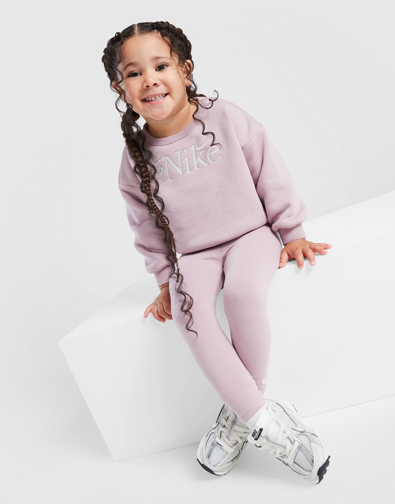 Paars Nike Girls' Embroidered Shine Crew Tracksuit Infant - JD Sports ...