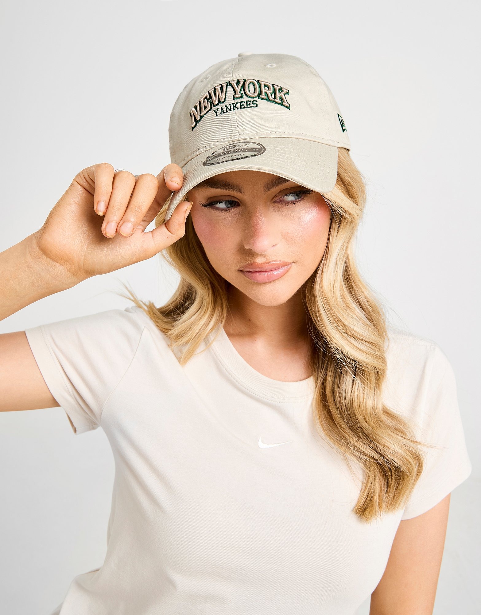 Brown New Era Mlb New York Yankees Script 9twenty Cap Jd Sports Nz