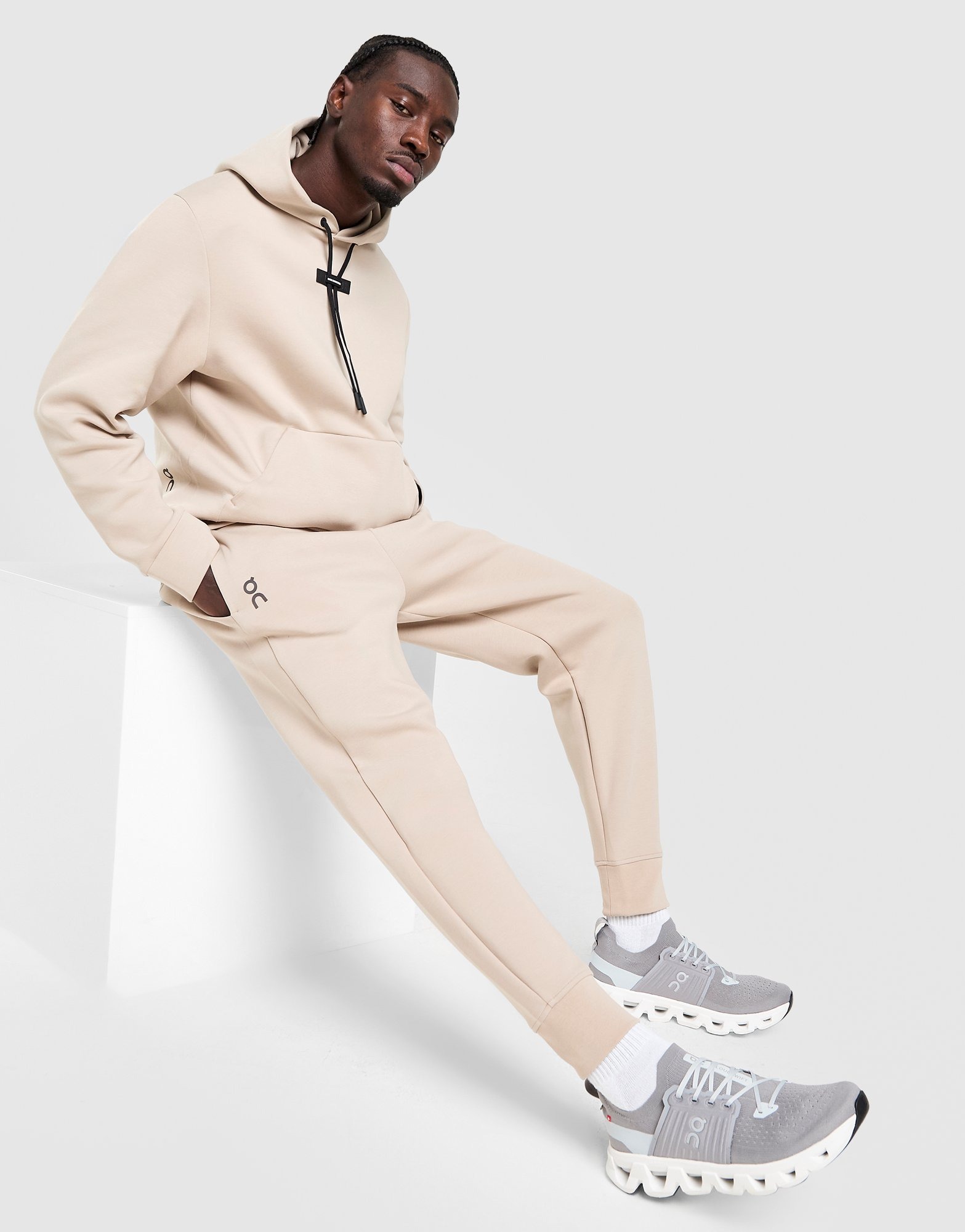 Stone On Running Tech Track Pants - JD Sports België