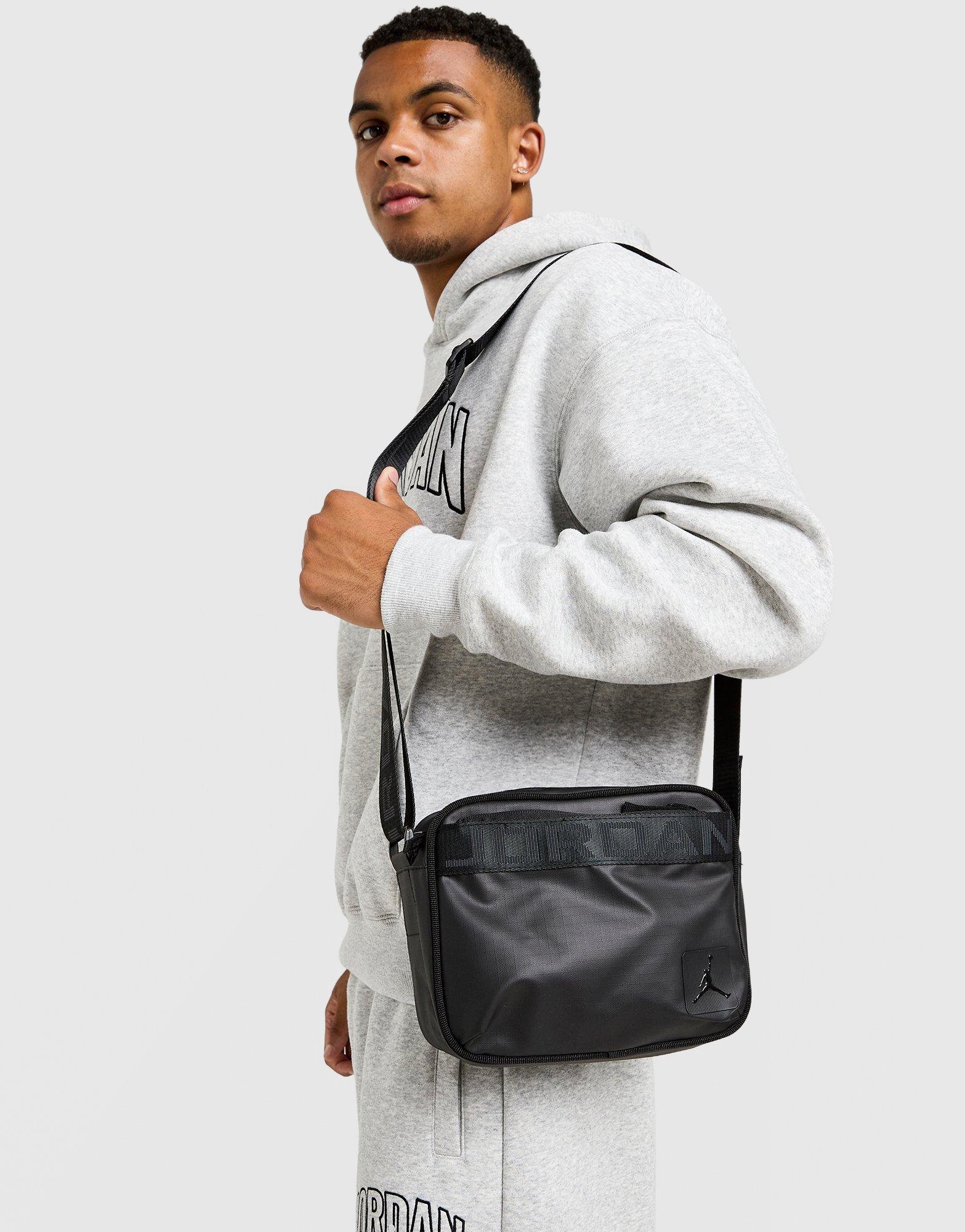 Zwart Jordan Mini Messenger RS 2.0 Bag - JD Sports Nederland