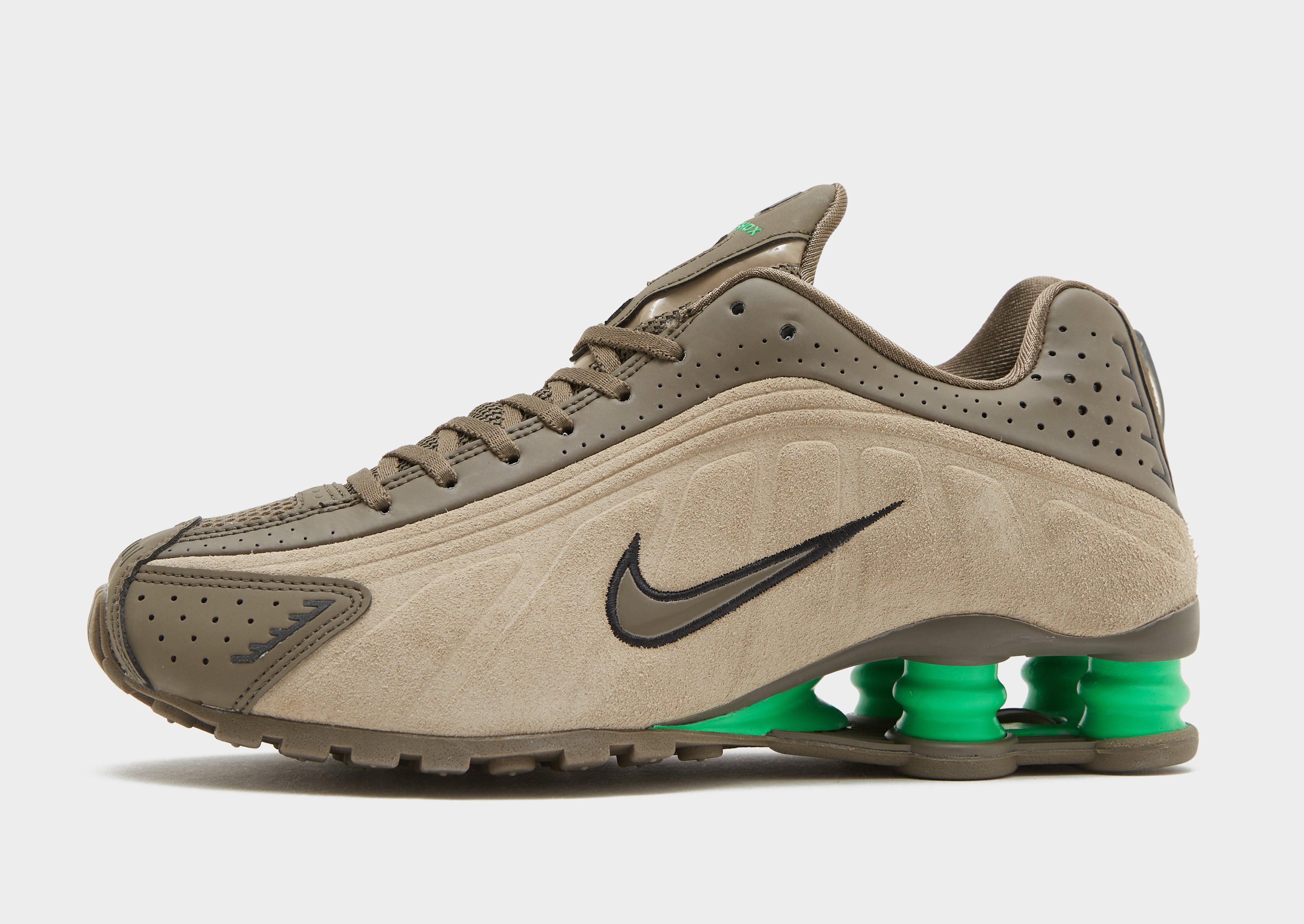Brown Nike Shox R4 Suede | JD Sports UK