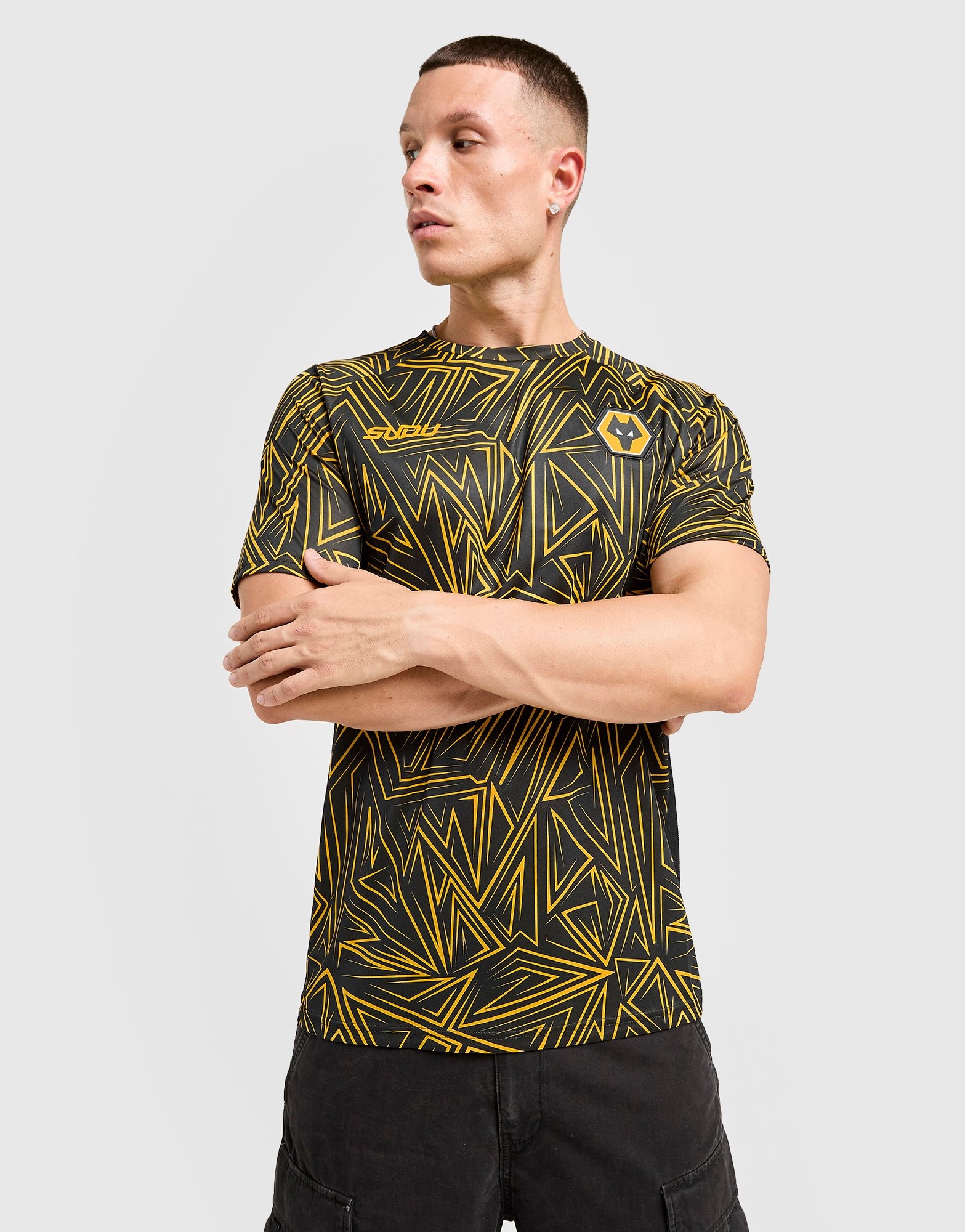 Black SUDU Wolverhampton Wanderers Pre Match T-Shirt - JD Sports Global