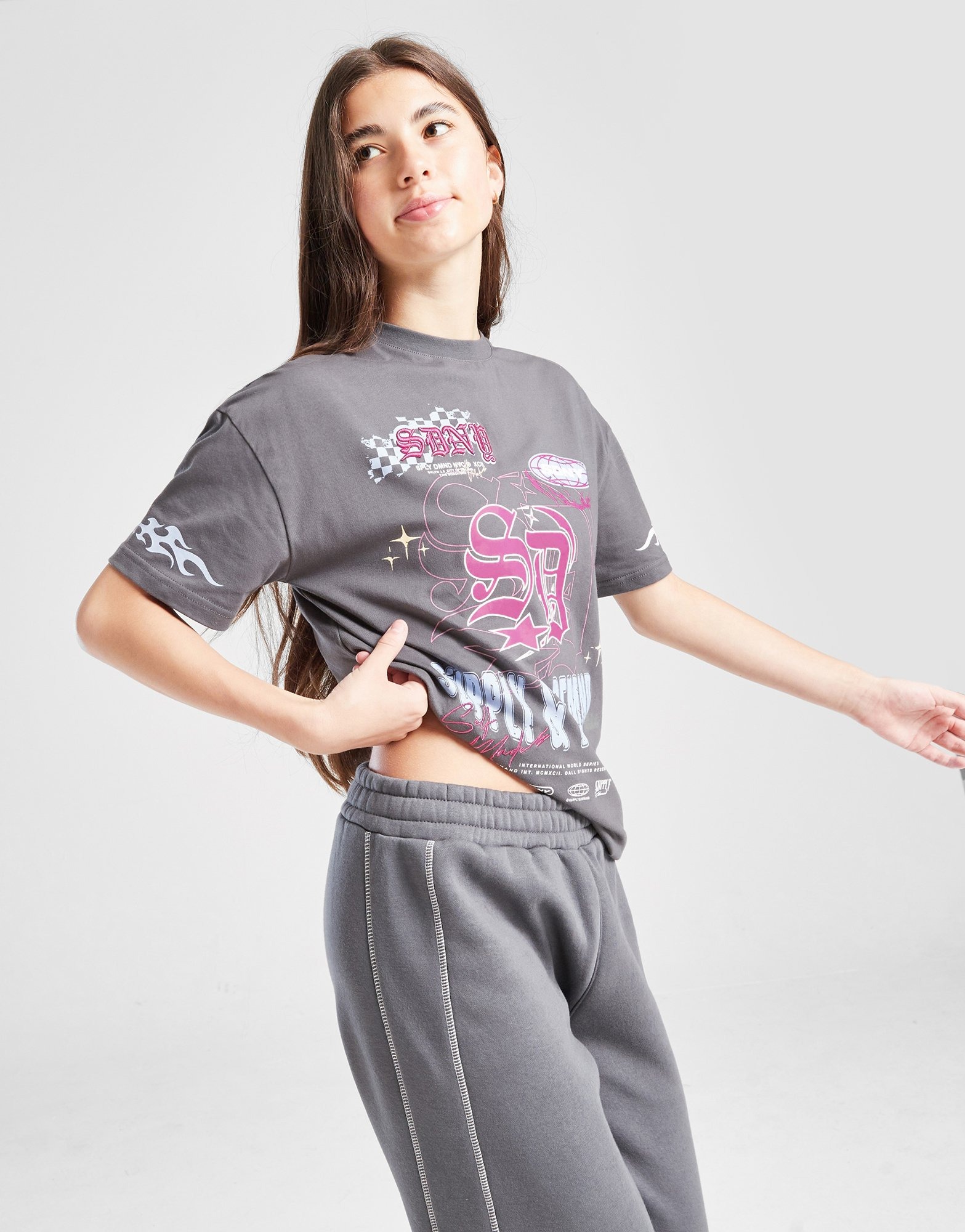 Supply & Demand Camiseta Motor Girls' júnior en Charcoal - JD Sports España
