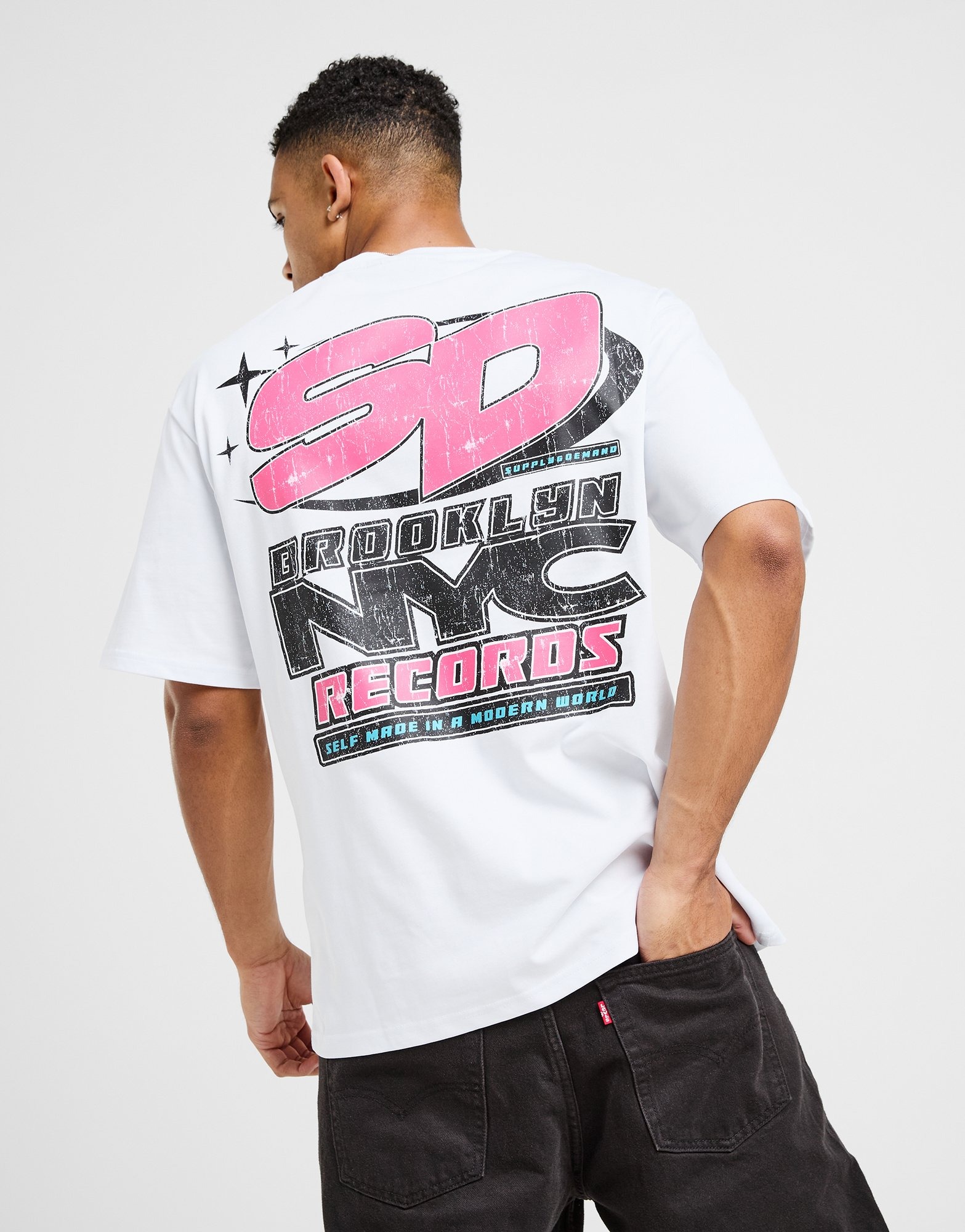 White Supply & Demand Tracked T-Shirt - JD Sports