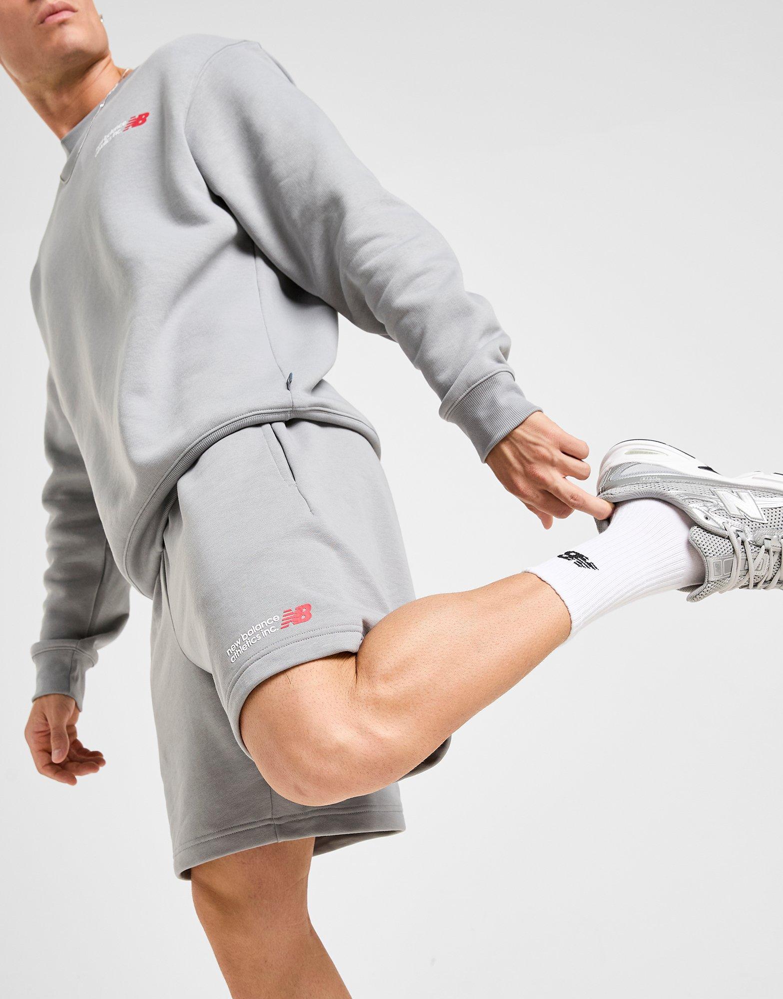 Harmaa New Balance Core Logo Shorts - JD Sports Finland