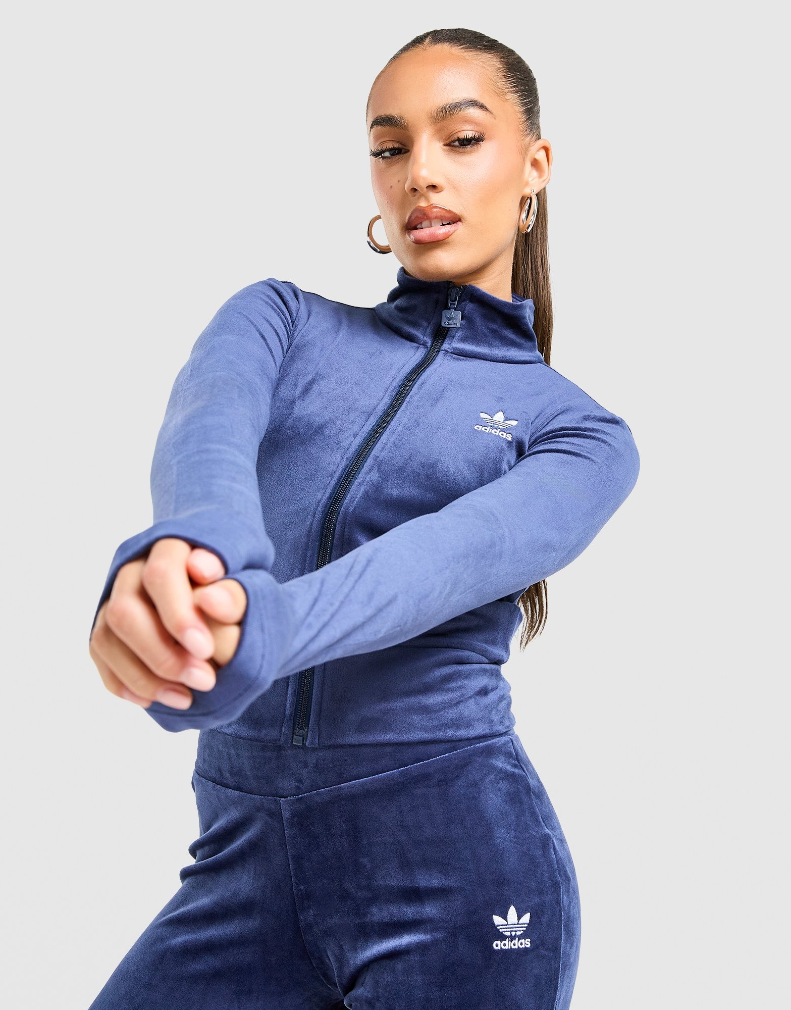 adidas Originals Haut de survêtement velours Slim Essential Bleu- JD Sports France