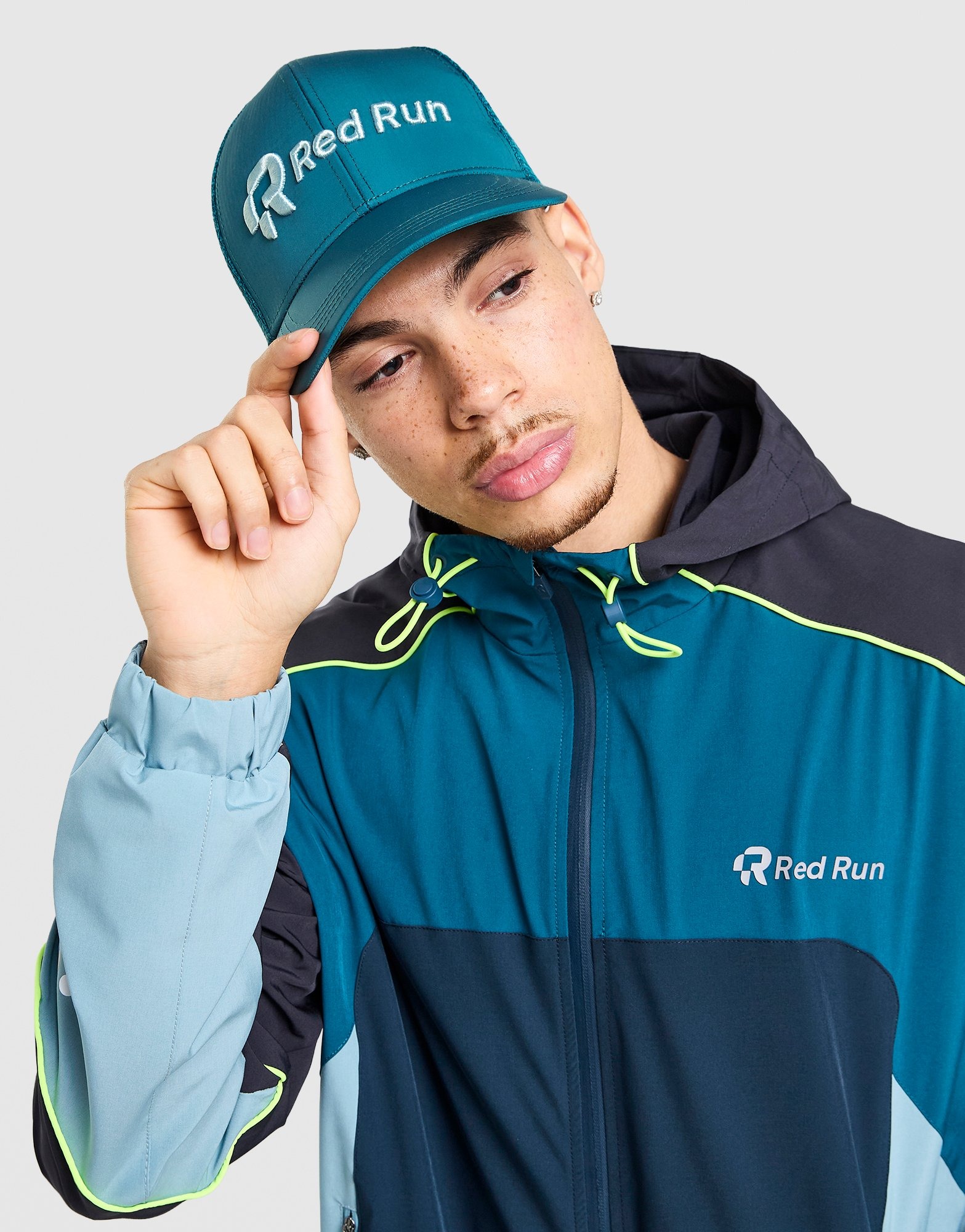 Green Red Run Activewear Trail Blaze R Logo Cap - JD Sports Global